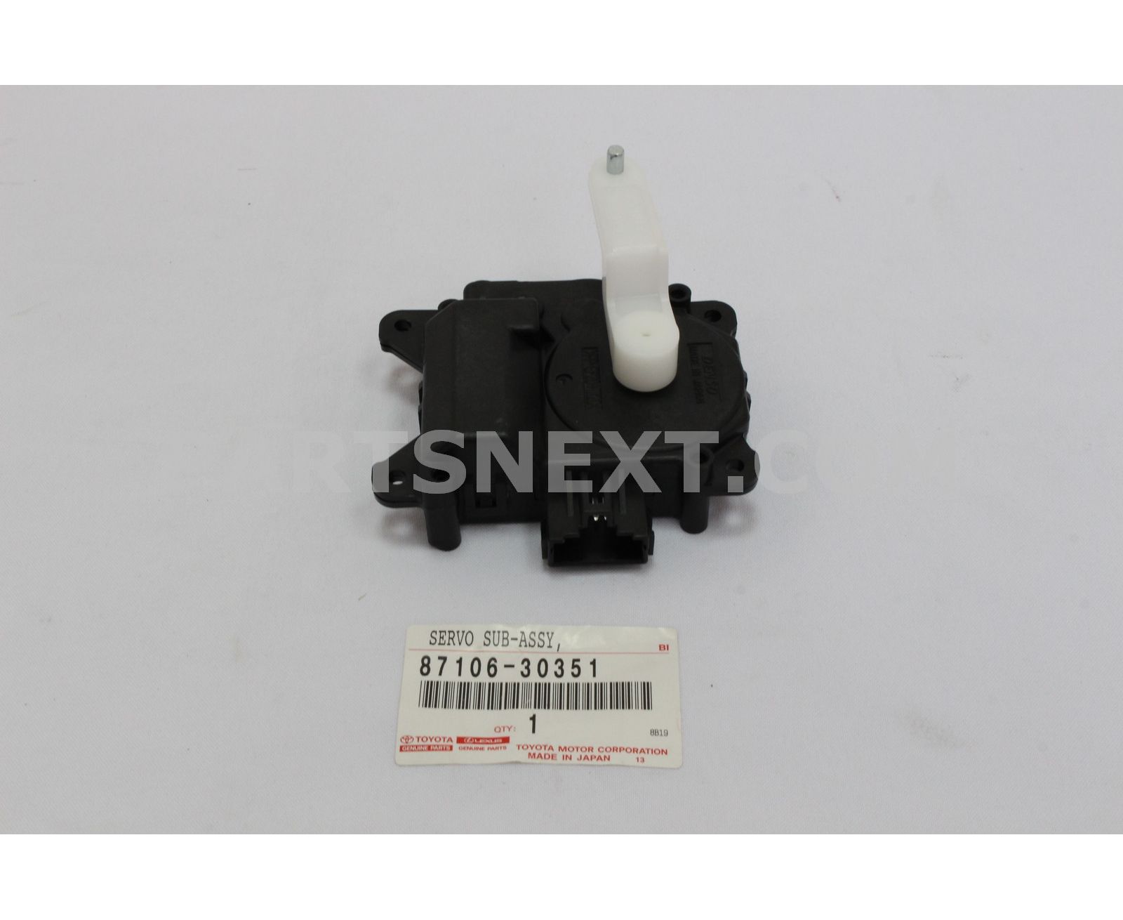 Toyota :: 87106-30351 SERVO SUB-ASSY, DAMPER(FOR AIRMIX)