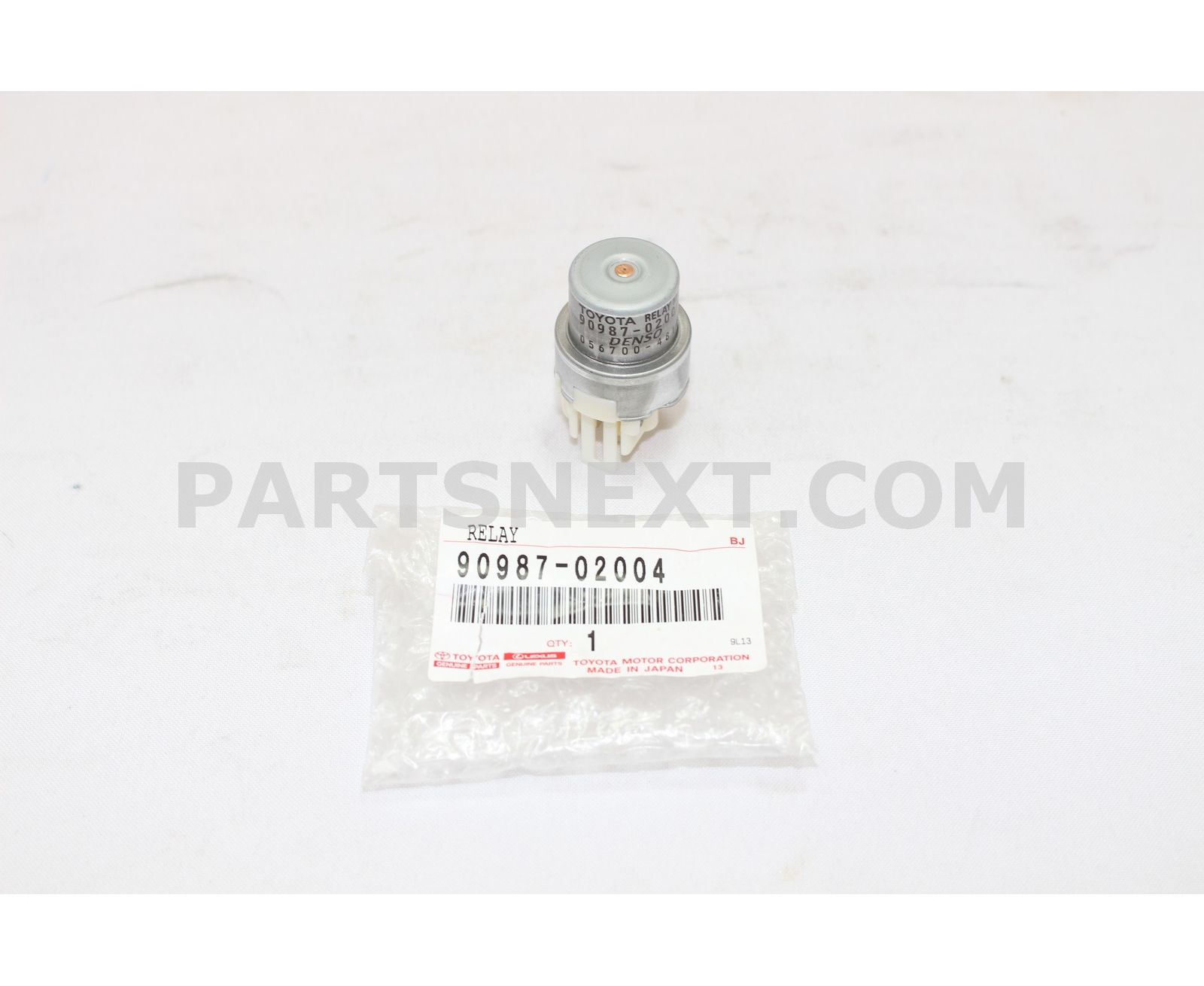 Toyota :: 90987-02004 RELAY