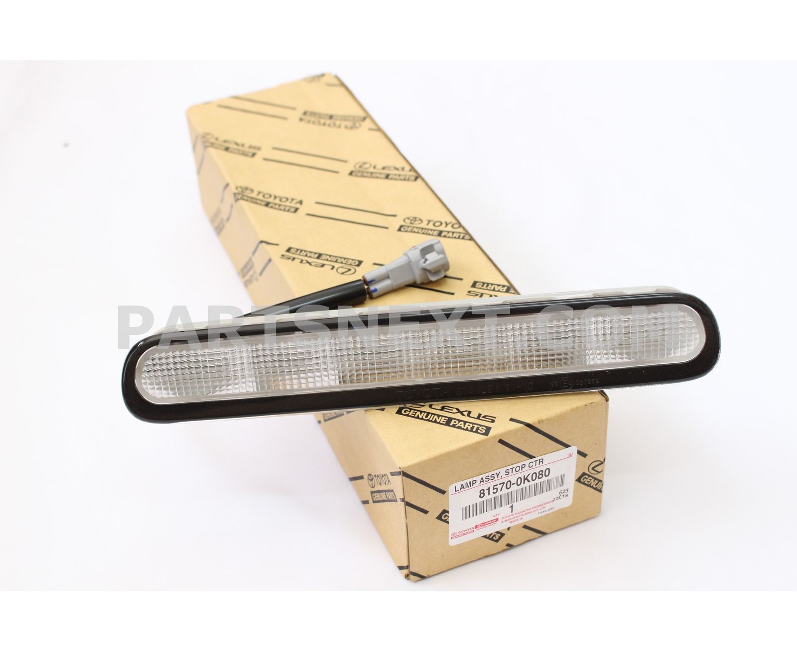 Toyota :: 81570-0K080 LAMP ASSY, CENTER STOP