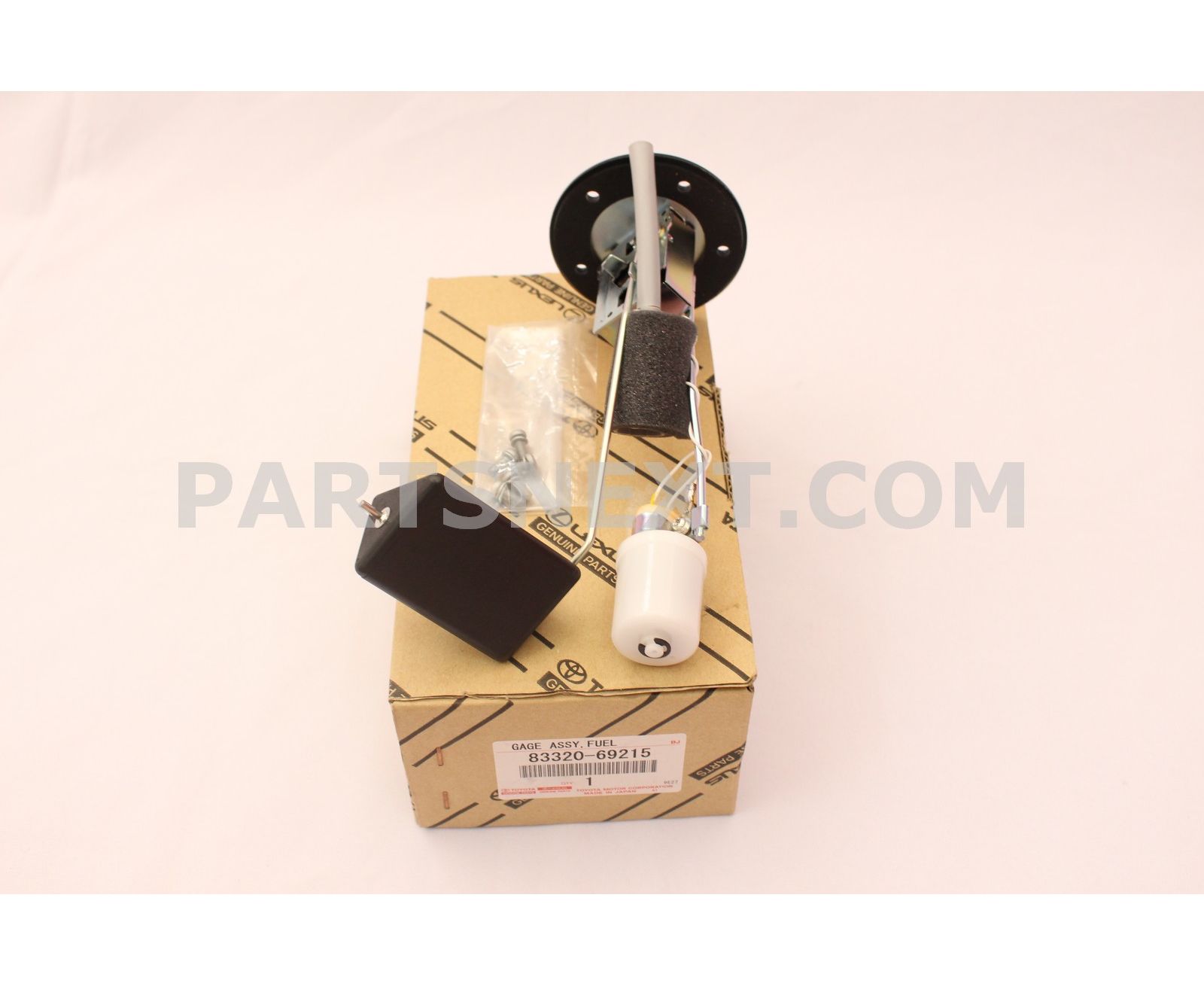 Toyota :: 83320-69215 GAGE ASSY, FUEL SENDER (FOR FUEL SUB-TANK)