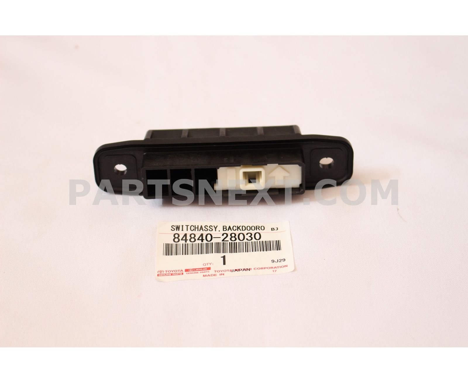 Toyota :: 84840-28030 SWITCH ASSY, BACK DOOR OPENER