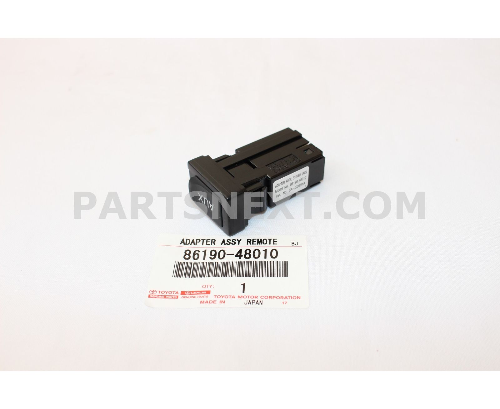 Toyota :: 86190-48010 ADAPTER ASSY, STEREO JACK, NO.1