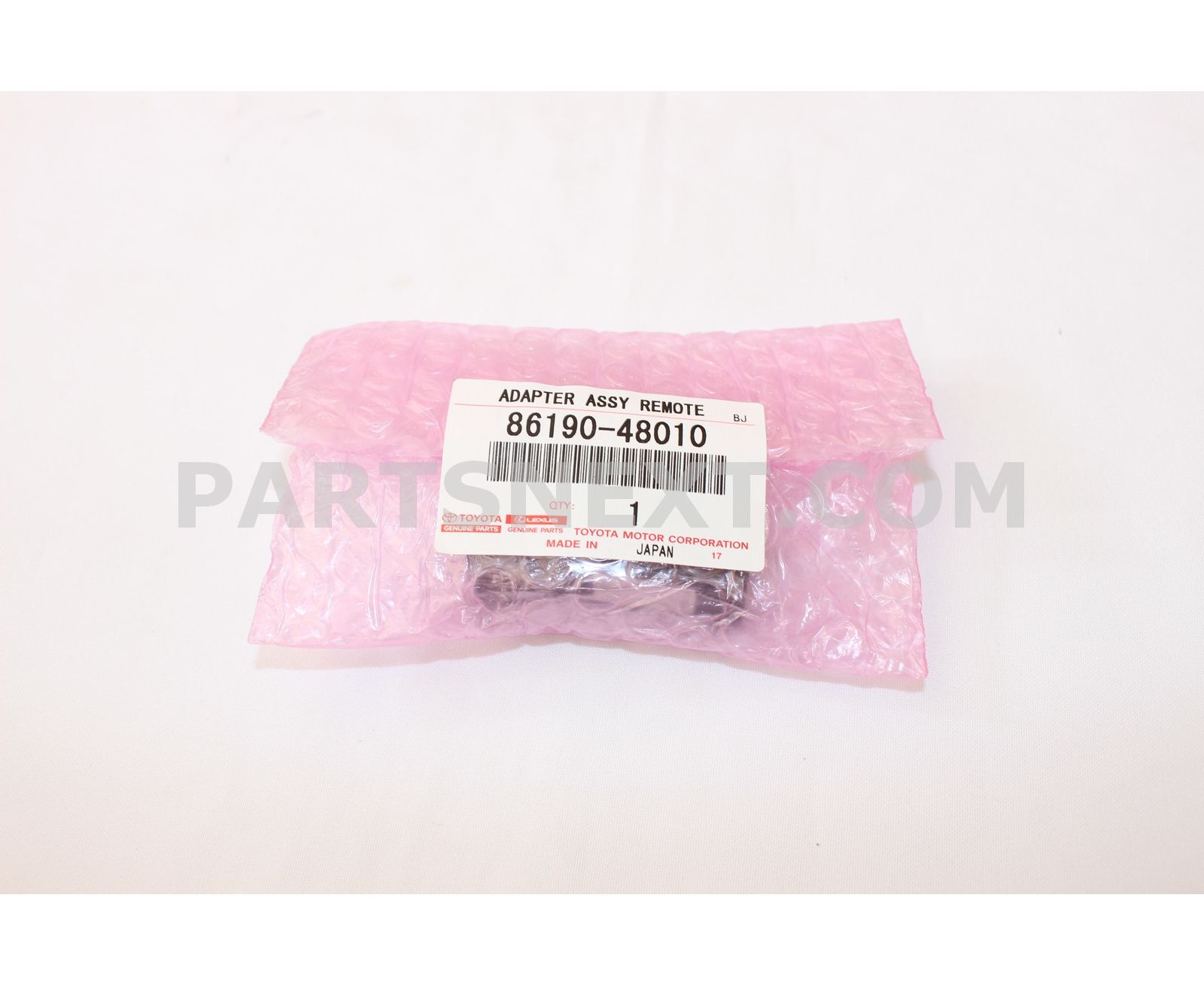 Toyota :: 86190-48010 ADAPTER ASSY, STEREO JACK, NO.1