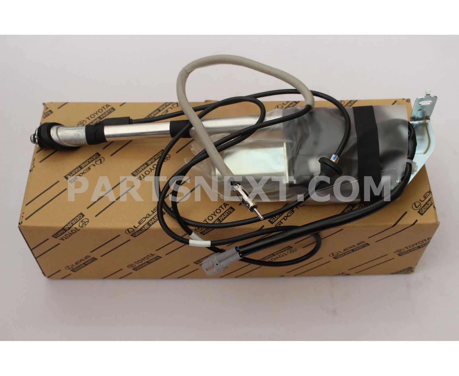 Toyota :: 86300-35111 ANTENNA ASSY, W/HOLDER