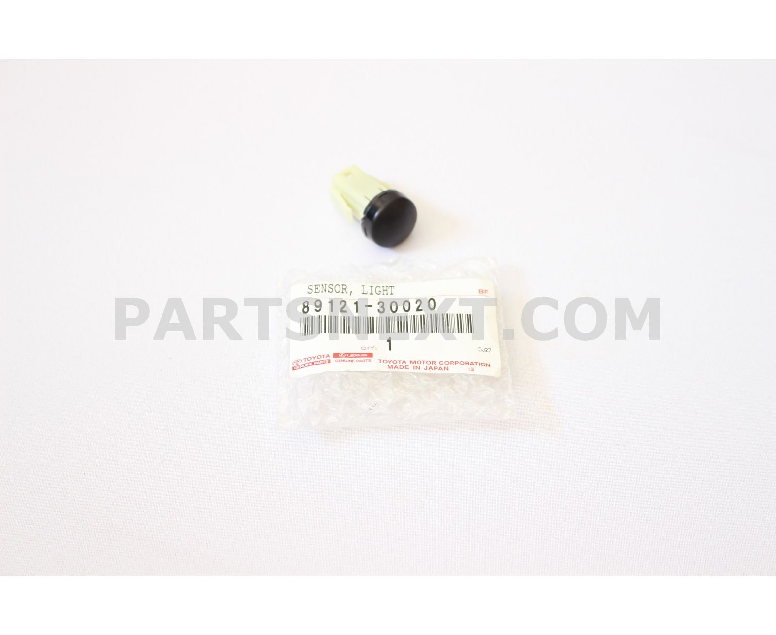 Toyota :: 89121-30020 SENSOR, AUTOMATIC LIGHT CONTROL