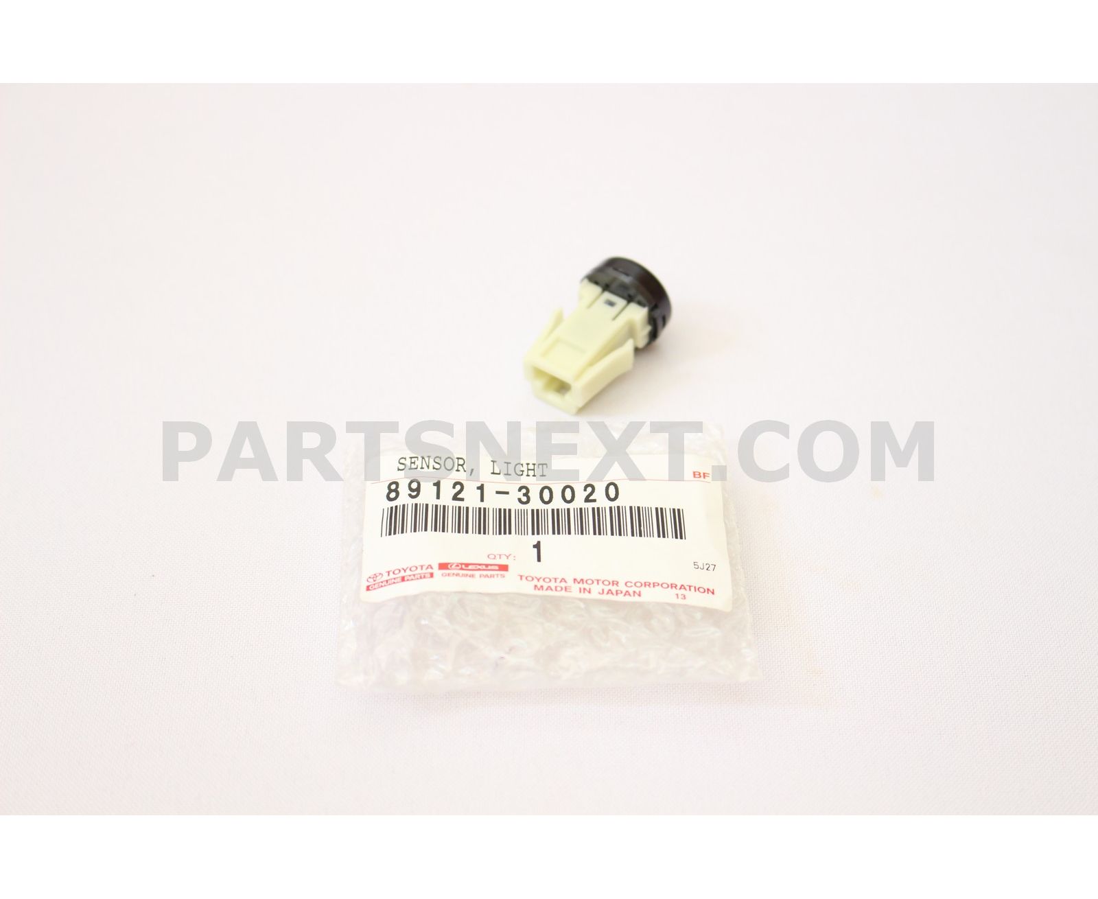 Toyota :: 89121-30020 SENSOR, AUTOMATIC LIGHT CONTROL