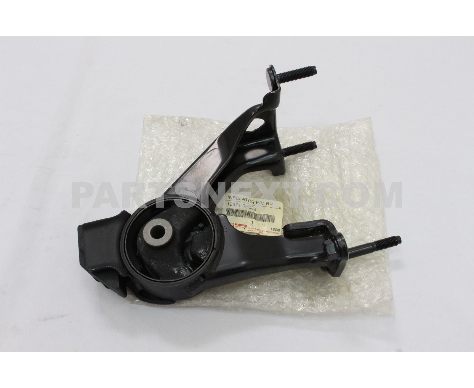 Toyota :: 12371-0H030 INSULATOR, ENGINE MOUNTING, REAR