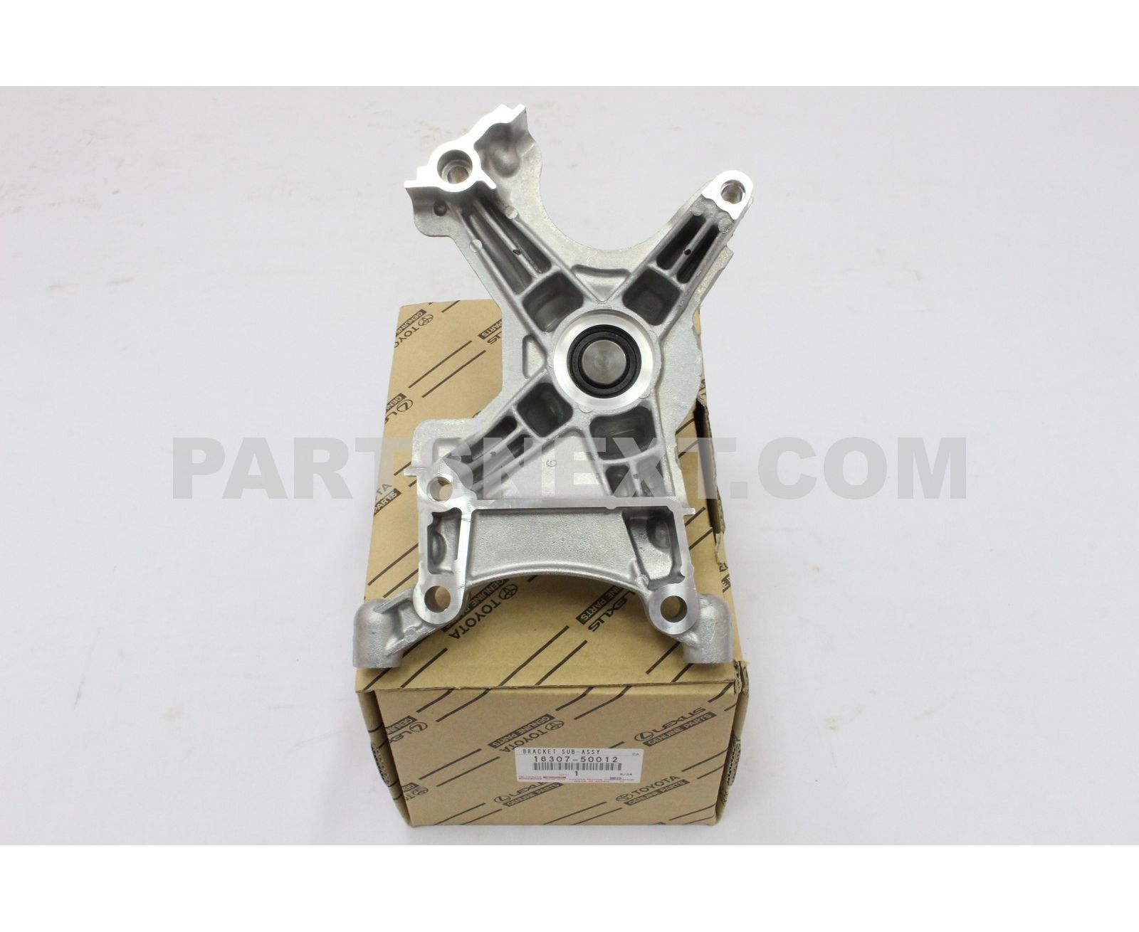 Toyota :: 16307-50012 BRACKET SUB-ASSY, FAN