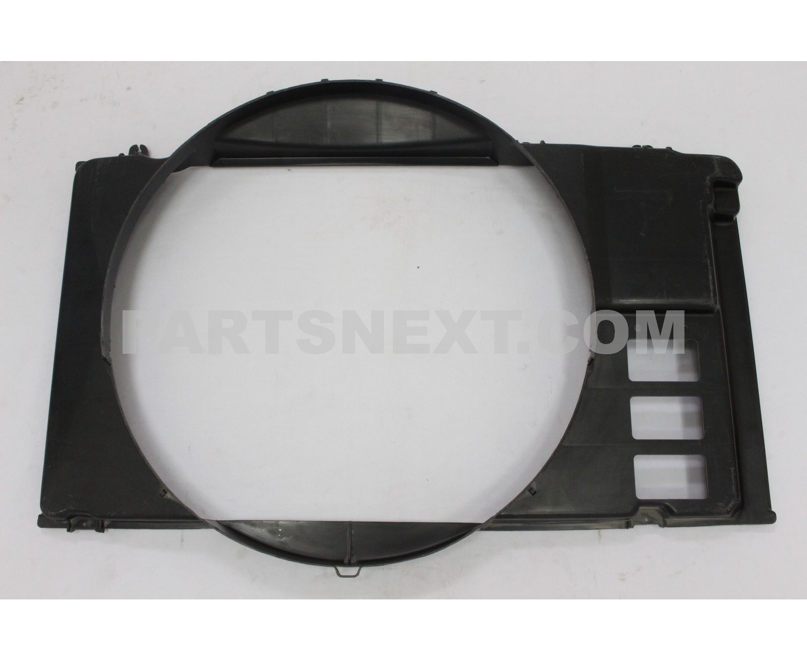 Toyota :: 16711-50041 SHROUD SUB-ASSY, FAN