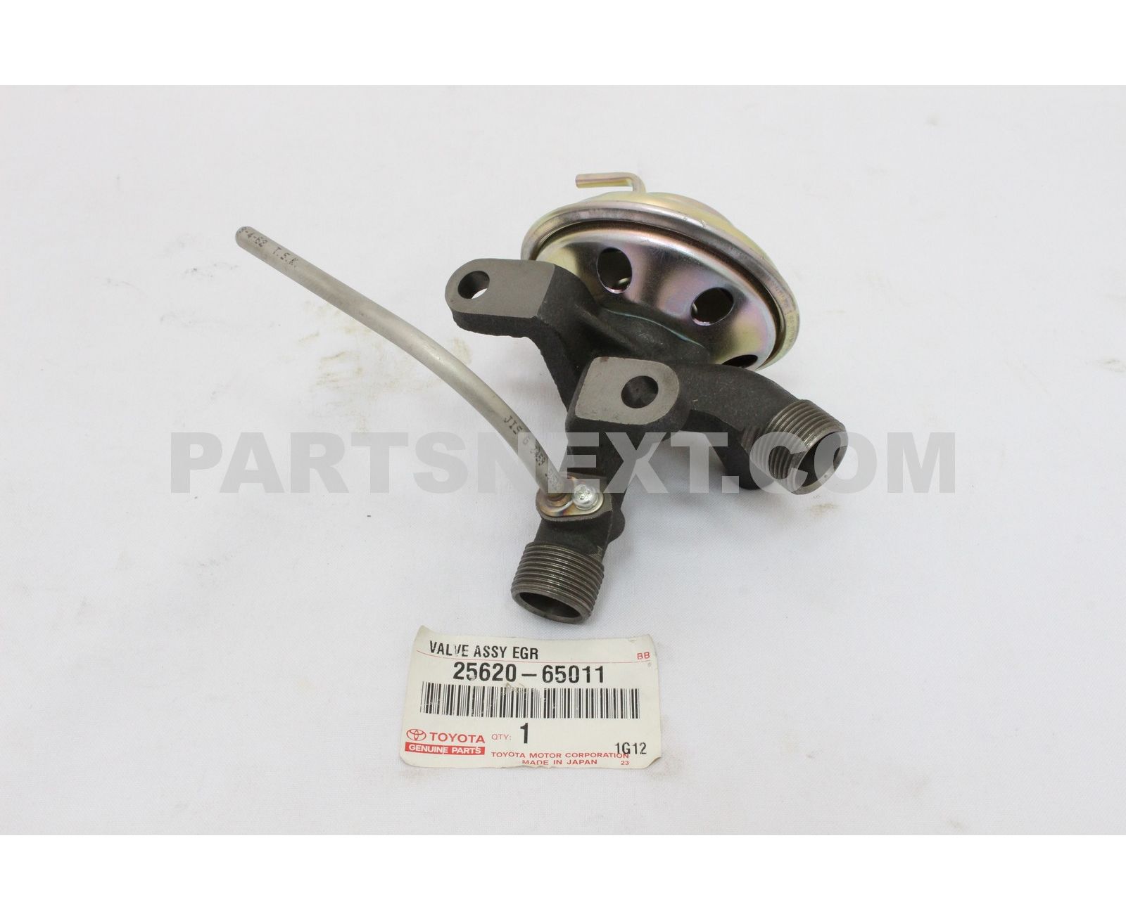 Toyota :: 25620-65011 VALVE ASSY, EGR