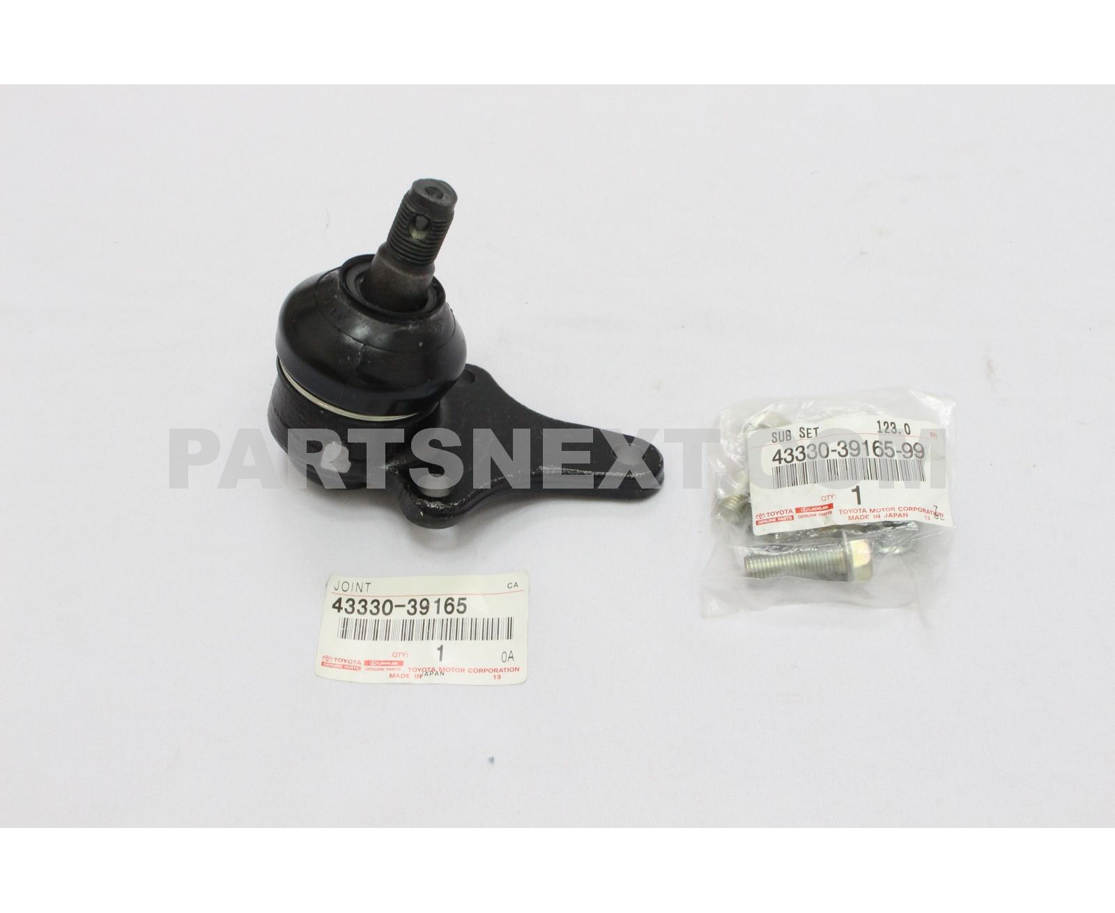 Toyota :: 43330-39165 JOINT ASSY, LOWER BALL, FRONT