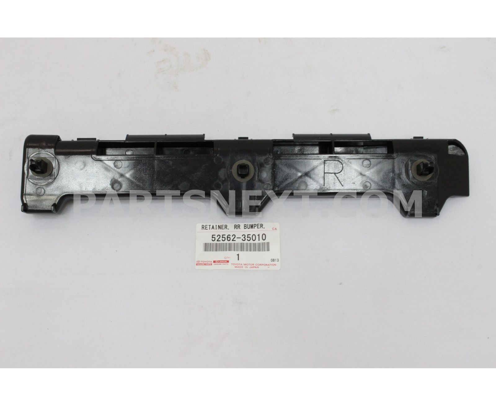 Toyota :: 52562-35010 RETAINER, REAR BUMPER, UPPER RH