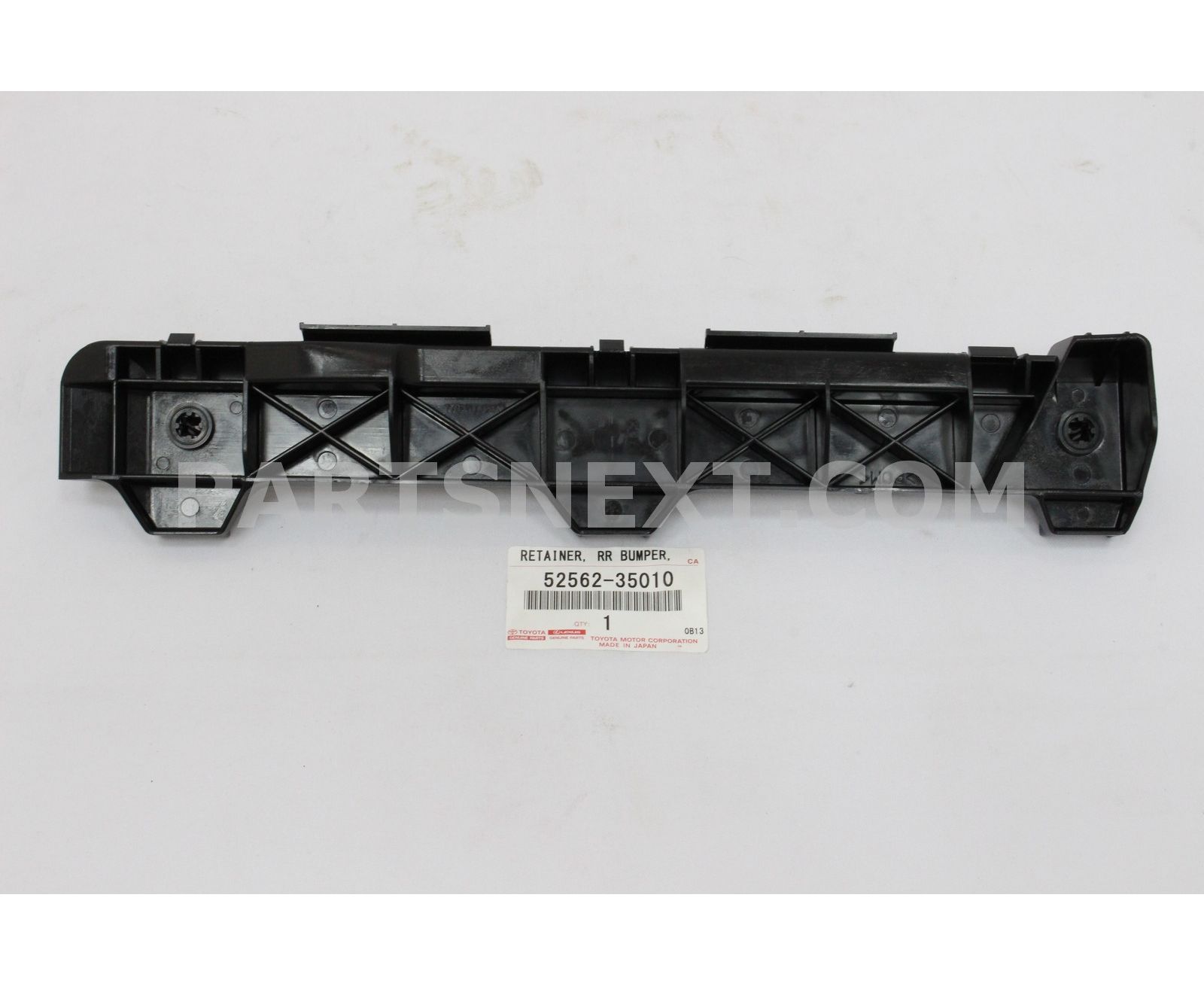Toyota :: 52562-35010 RETAINER, REAR BUMPER, UPPER RH