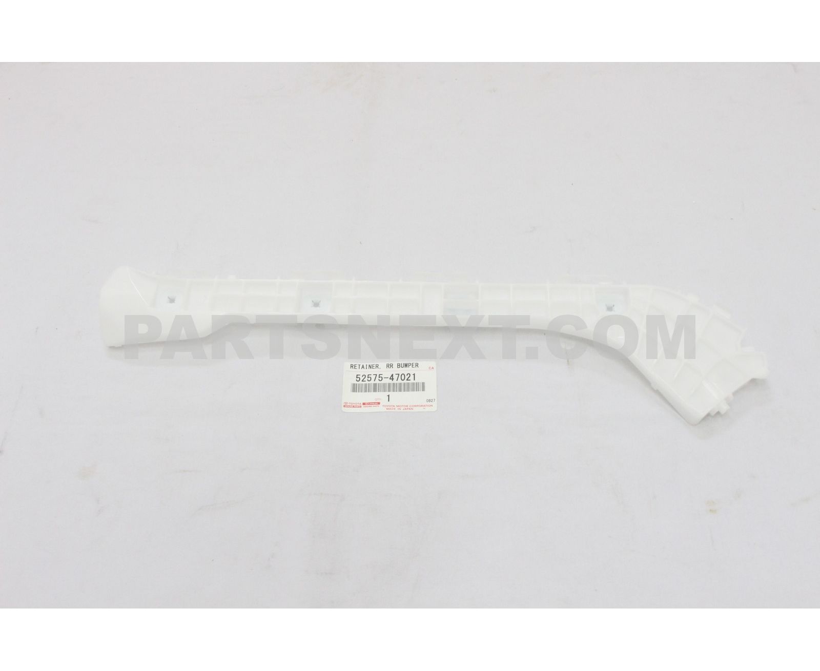 Toyota :: 52575-47021 RETAINER, REAR BUMPER SIDE, RH