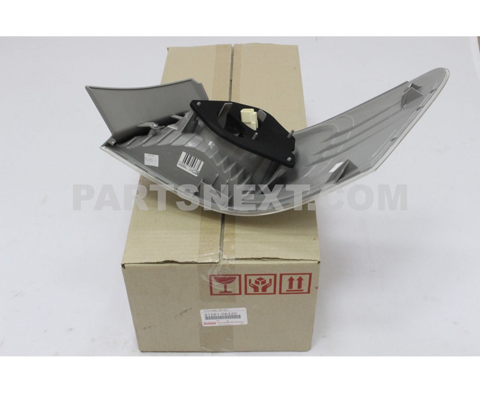 Toyota :: 81561-06420 LENS & BODY, REAR COMBINATION LAMP, LH
