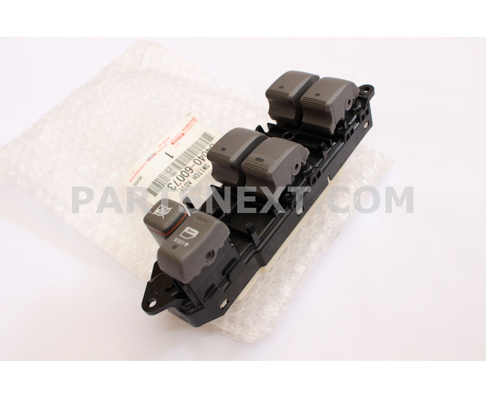 Toyota :: 84040-60073 MASTER SWITCH ASSY, POWER WINDOW REGULATOR