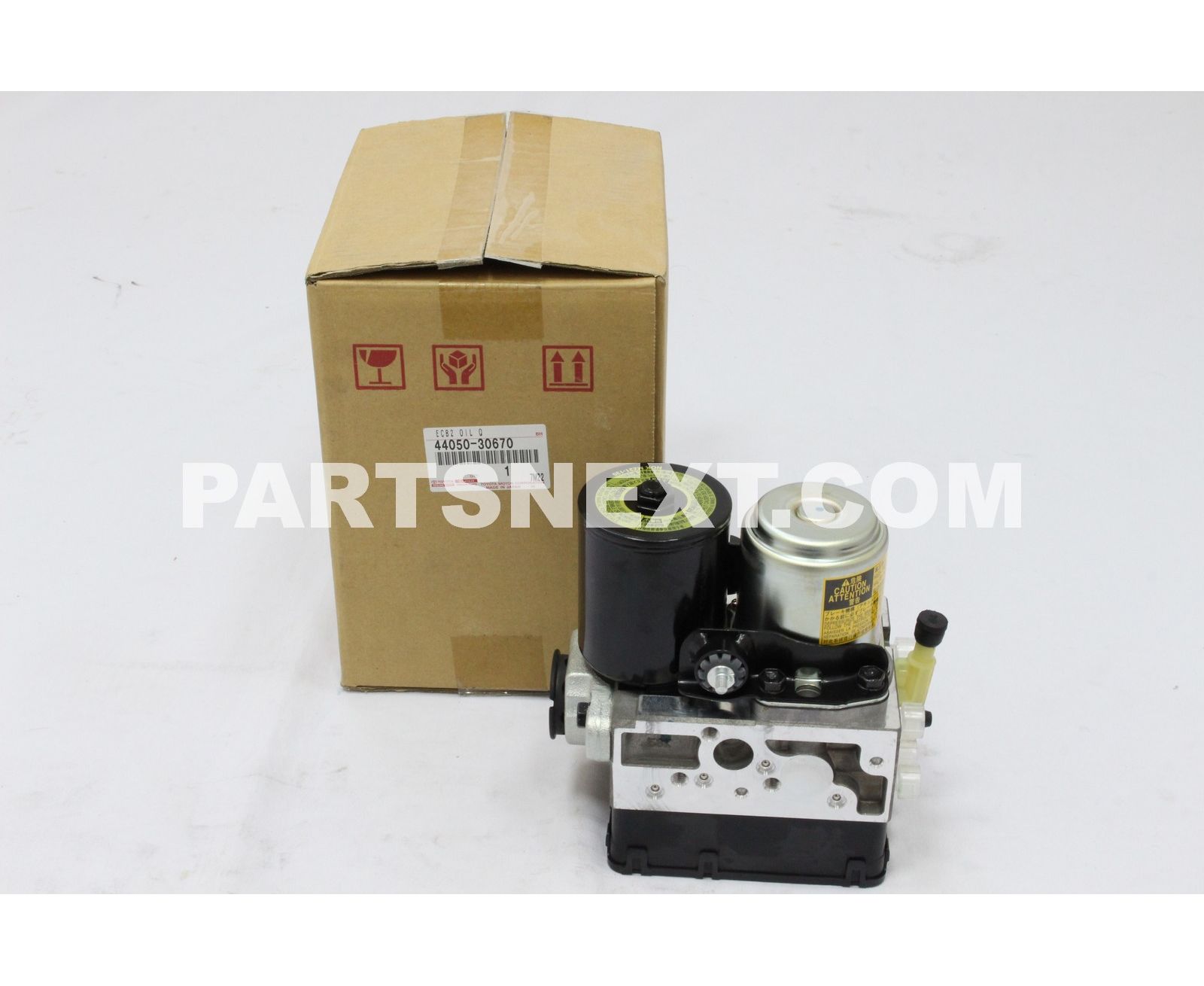 Toyota :: 44050-30670 ACTUATOR ASSY, BRAKE