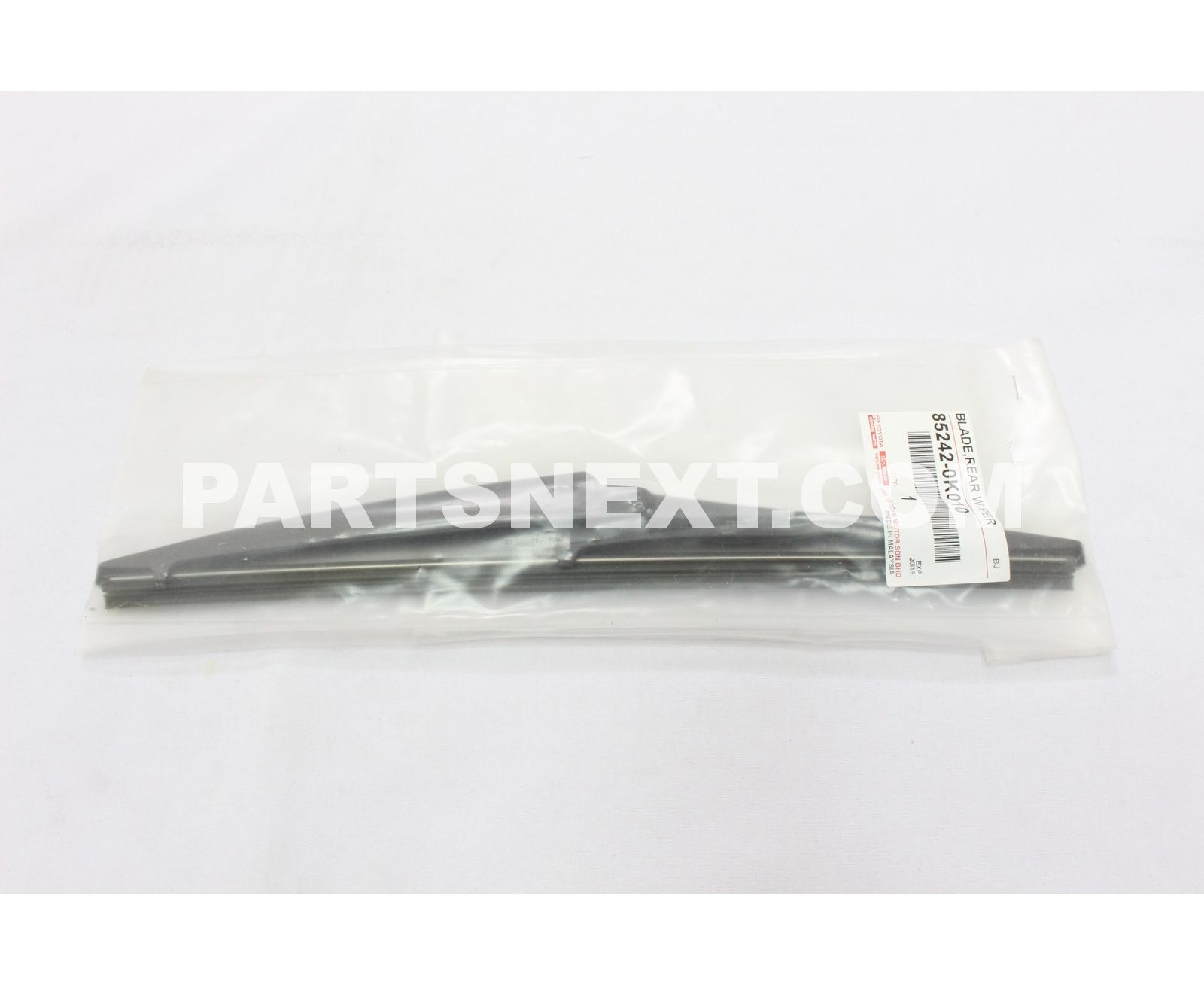 Toyota :: 85242-0K010 BLADE ASSY, REAR WIPER