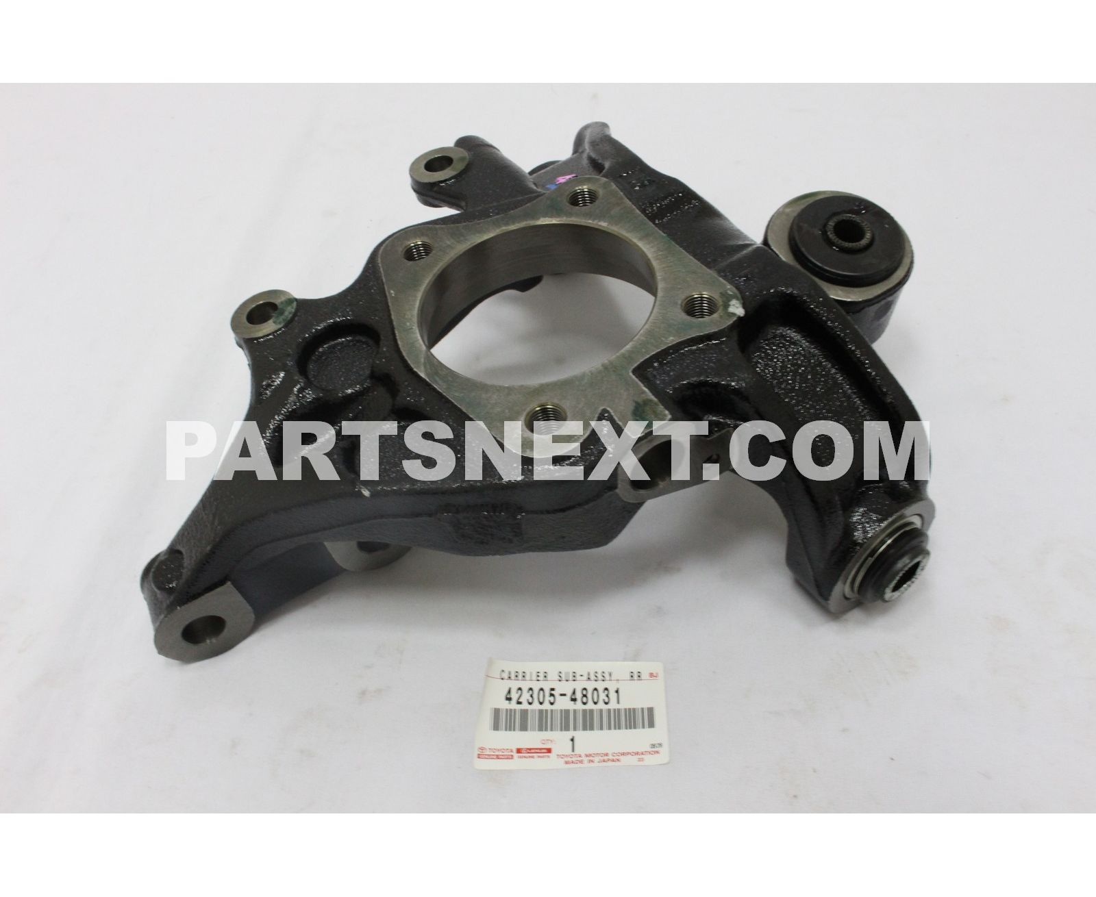 Toyota :: 42305-48031 CARRIER SUB-ASSY, REAR AXLE, LH