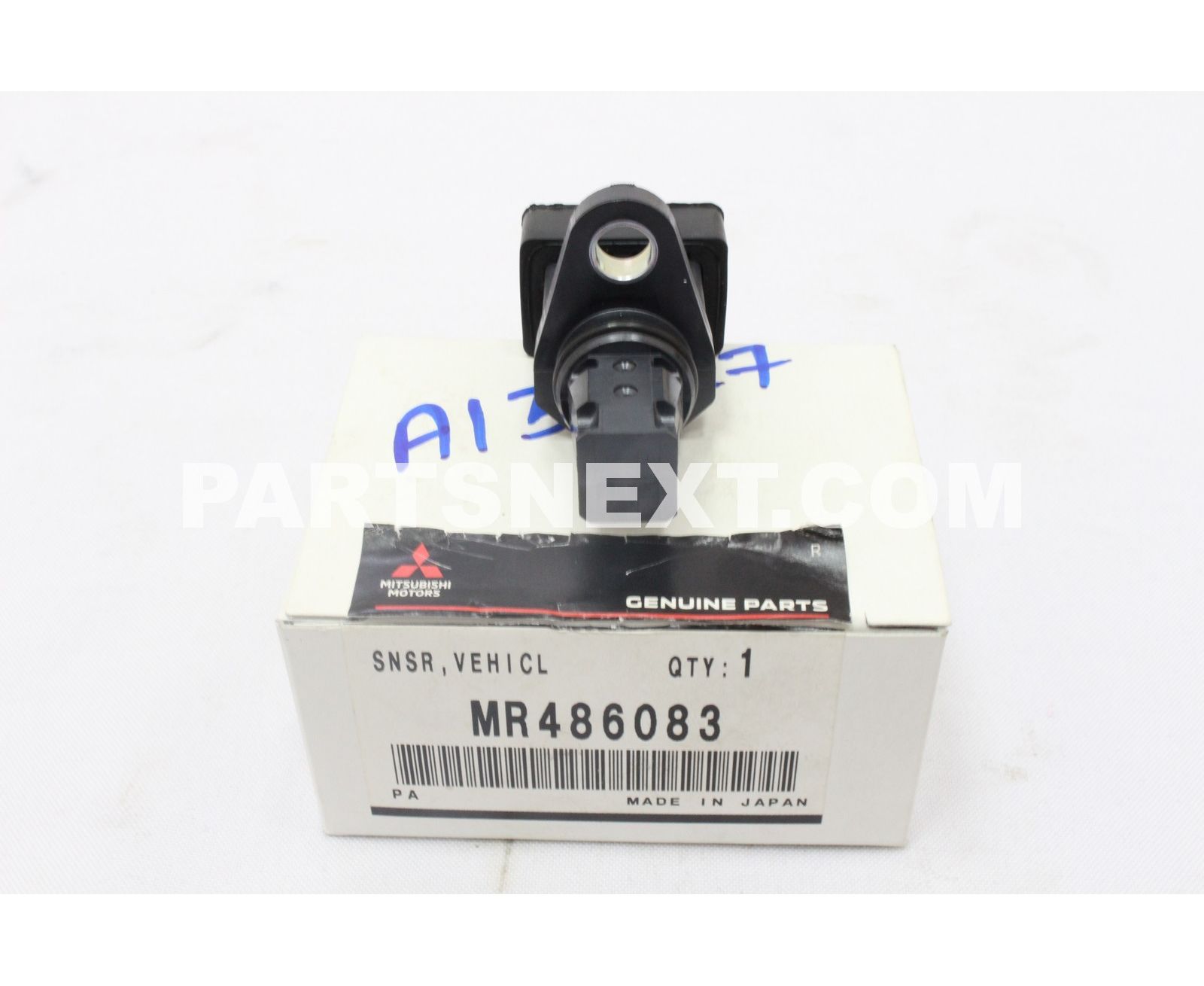 Mitsubishi :: MR486083 SENSOR,VEHICLE SPEED