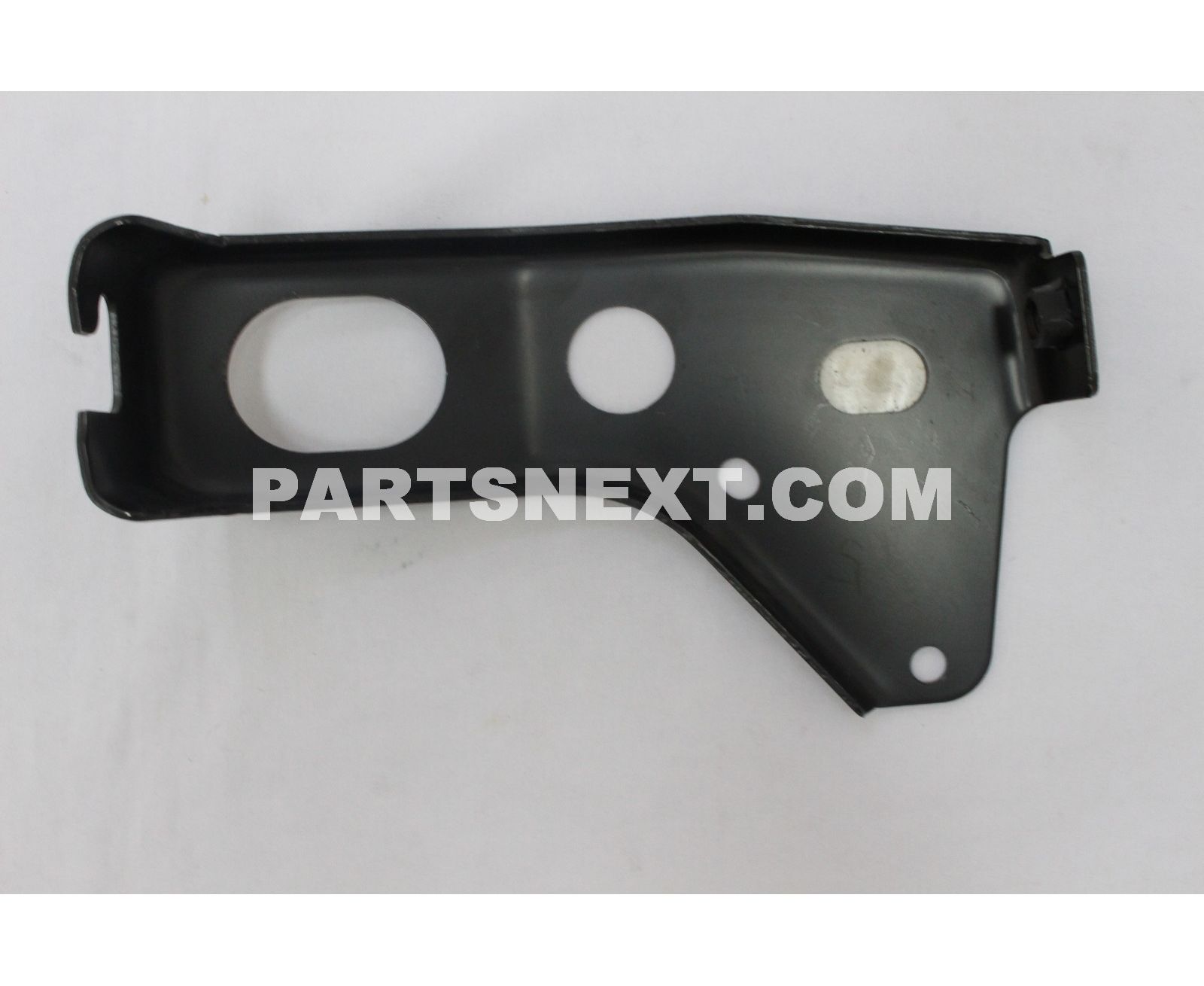 Toyota :: 52141-60070 STAY, FRONT BUMPER, RH