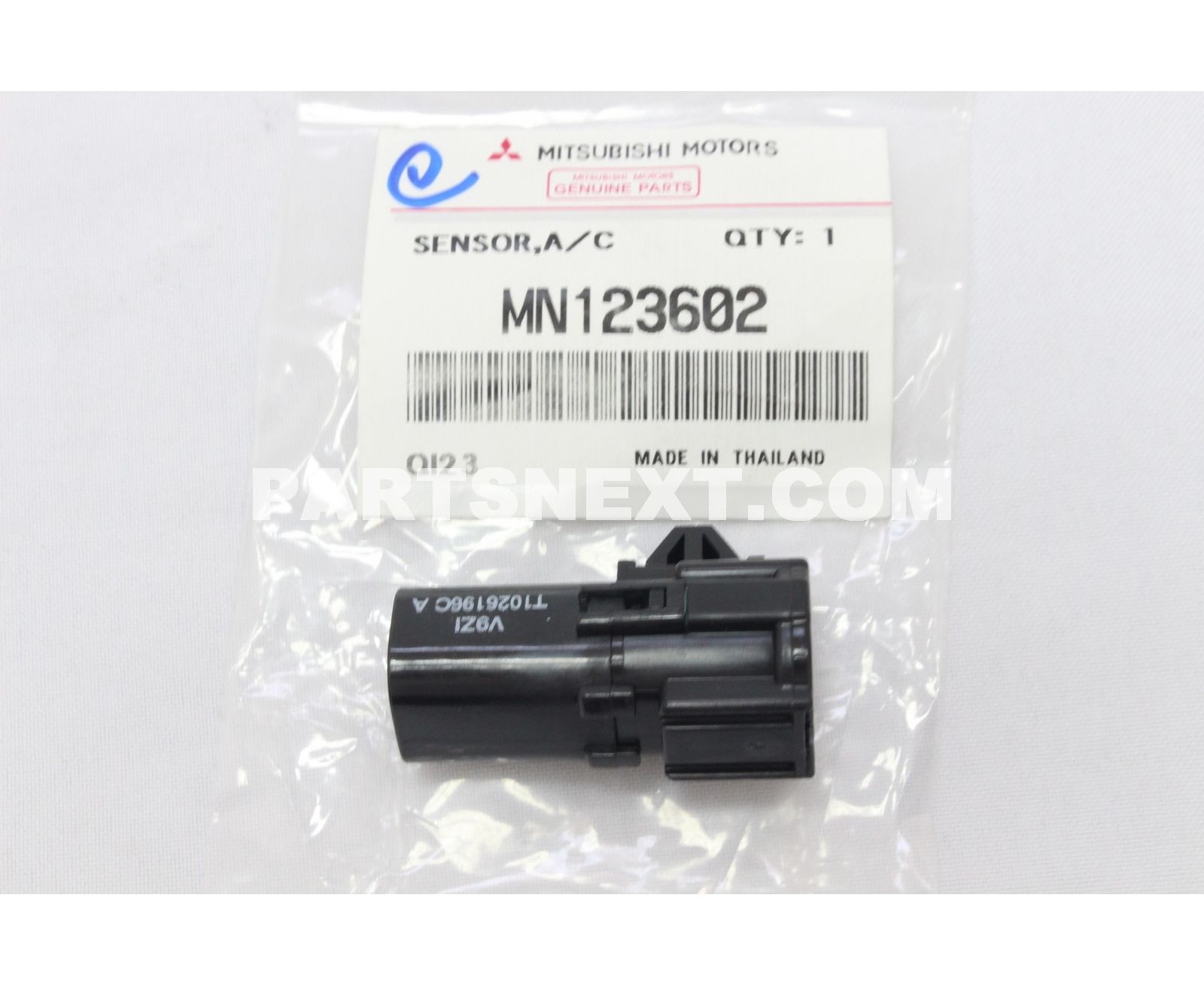 Mitsubishi :: MN123602 SENSOR,A/C CONDENSER
