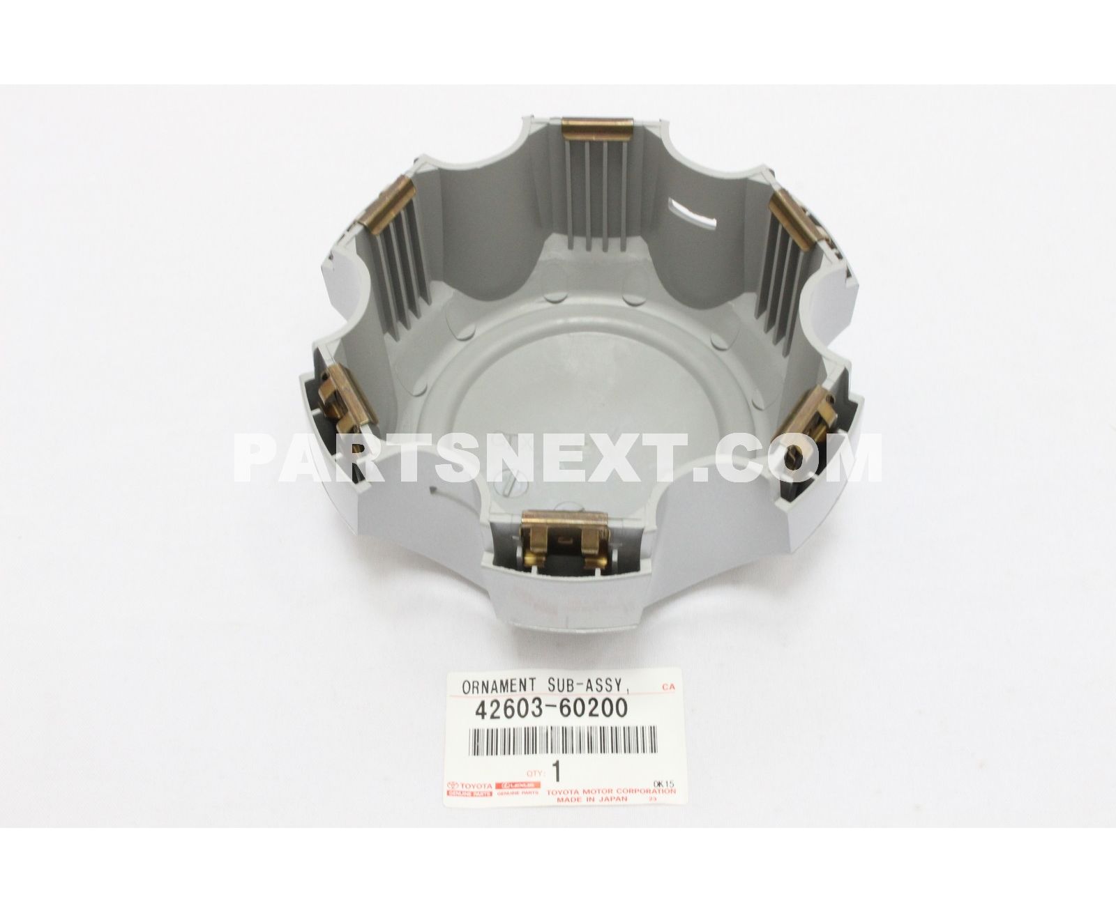 Toyota :: 42603-60200 ORNAMENT SUB-ASSY, WHEEL HUB