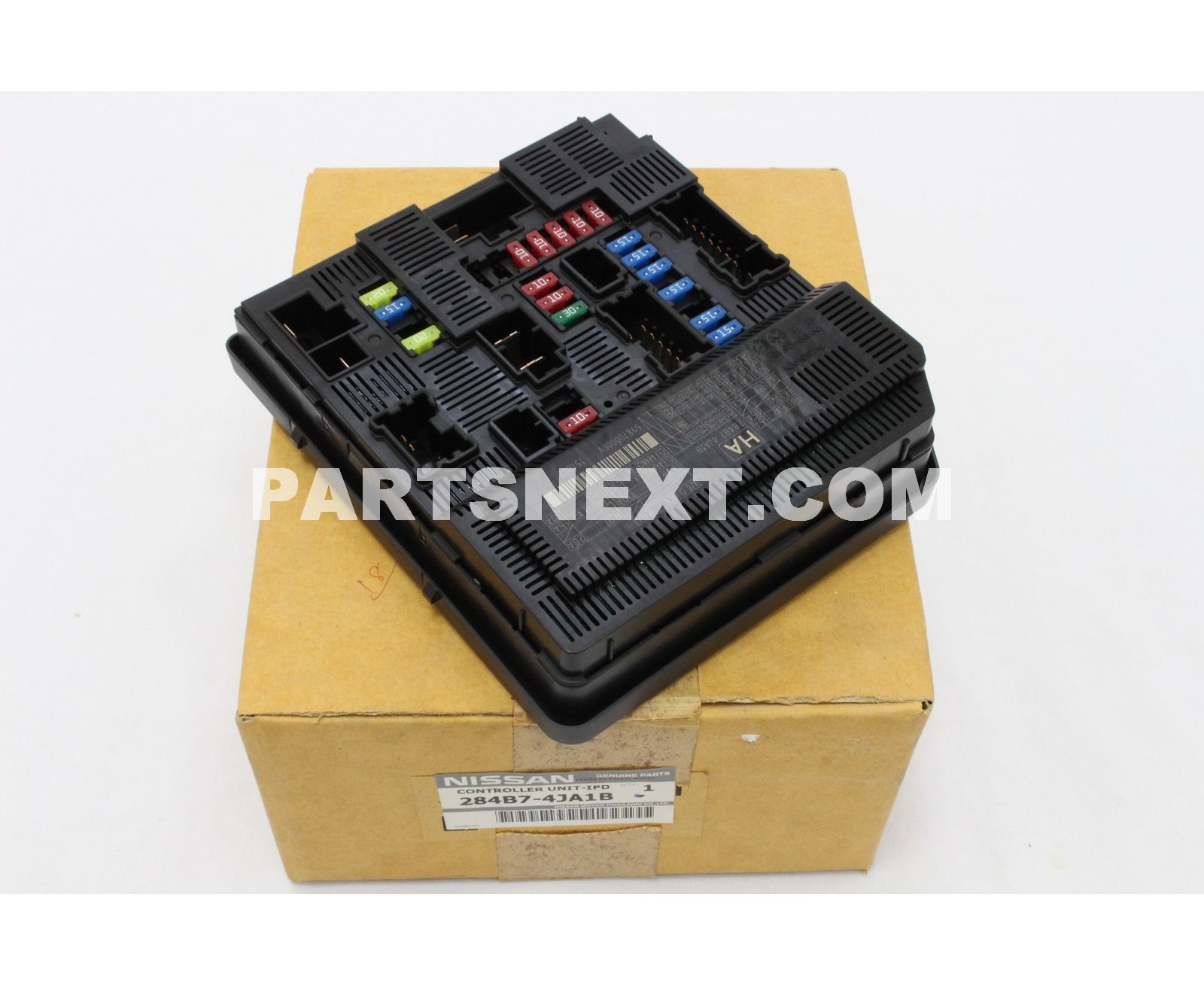 Nissan :: 284B7-4JA1B CONTROLLER UNIT-IPDM ENGI