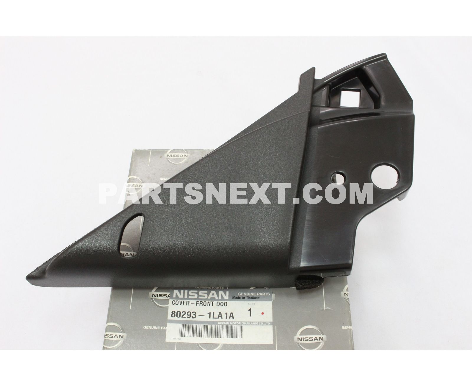 Nissan :: 80293-1LA1A COVER-FRONT DOOR CORNER,INNER LH