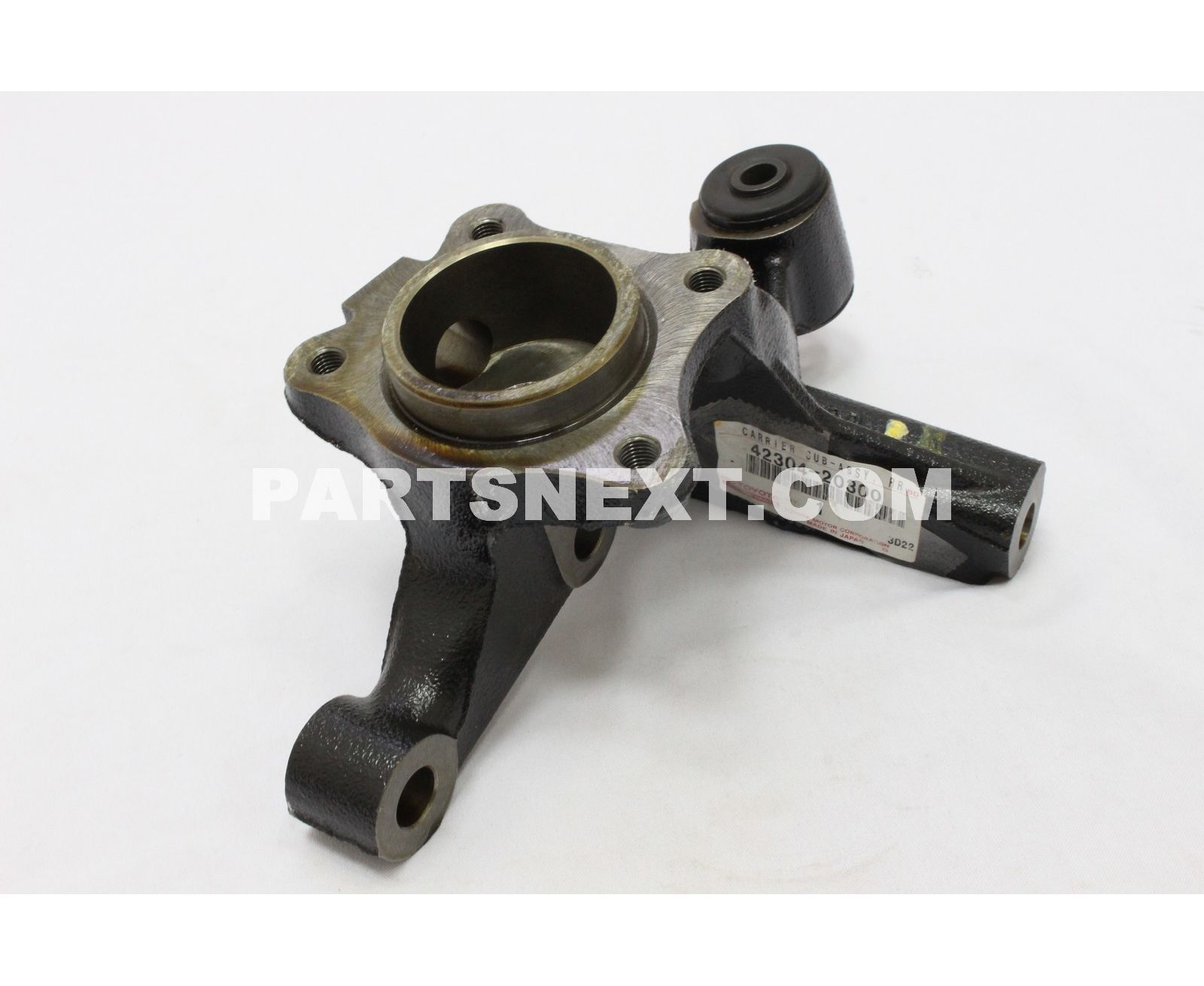 Toyota :: 42304-20300 CARRIER SUB-ASSY, REAR AXLE, RH