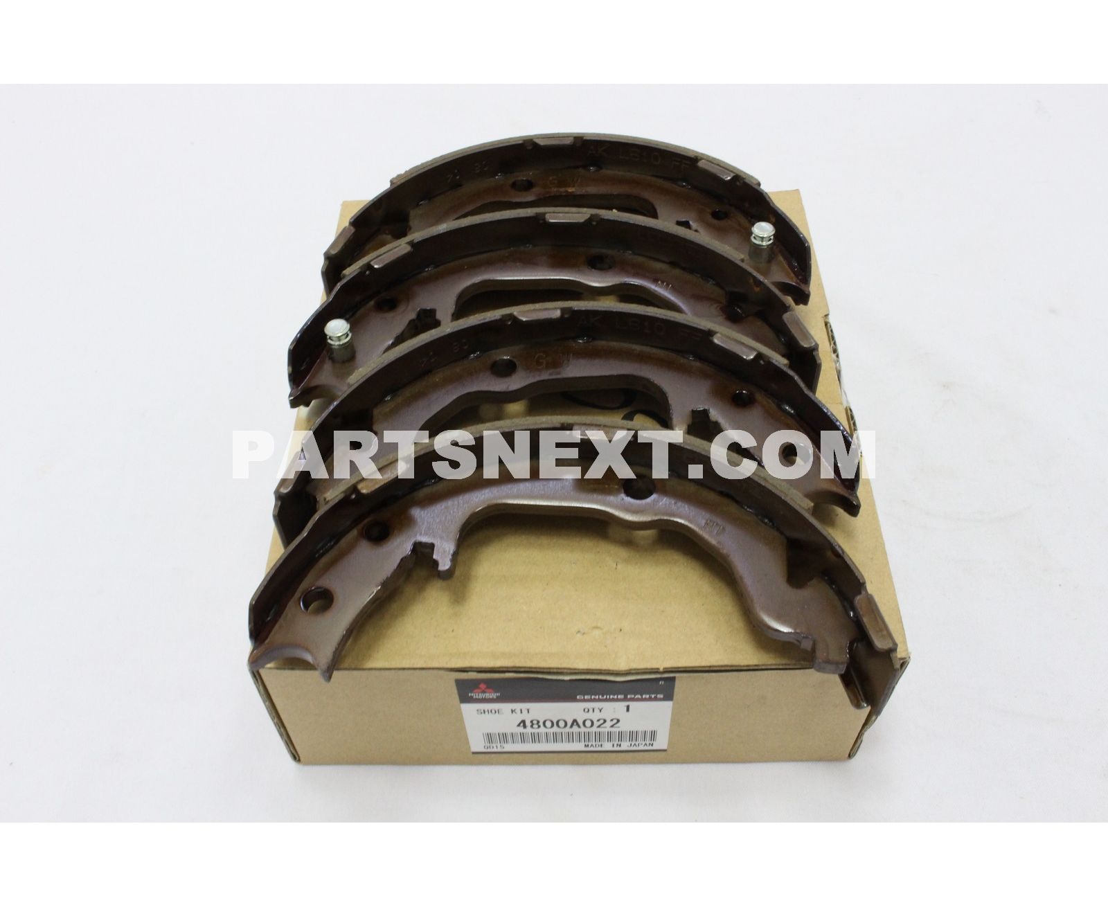 Mitsubishi :: 4800A022 SHOE SET,RR BRAKE