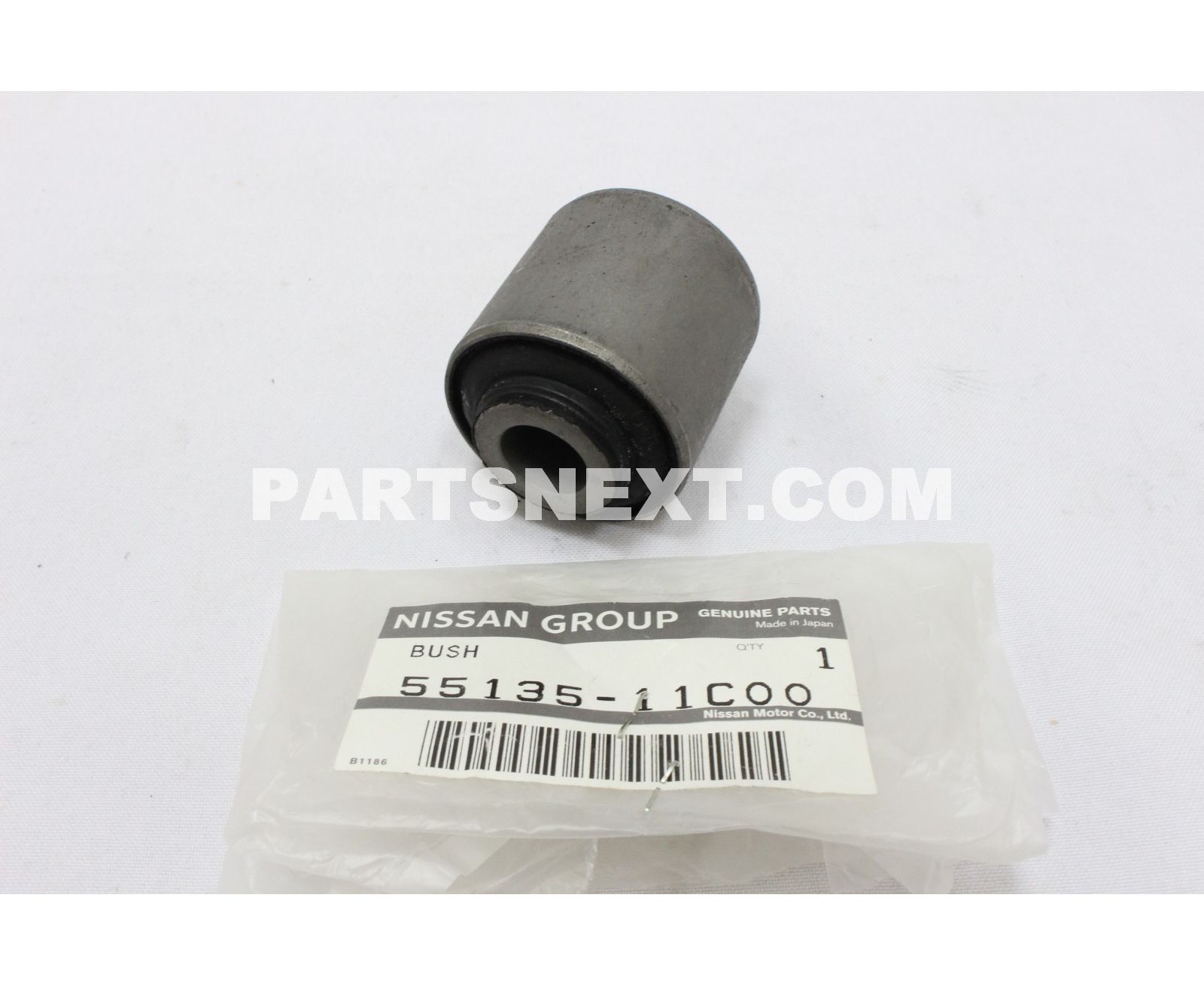 Nissan :: 55135-11C00 BUSH-PANHARD ROD