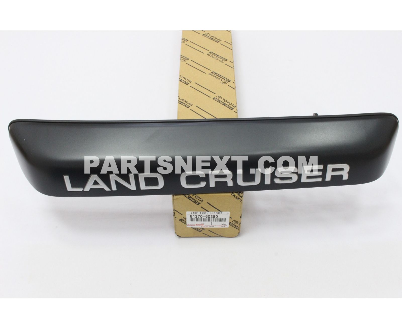 Toyota :: 81270-60380 LAMP ASSY, LICENSE PLATE