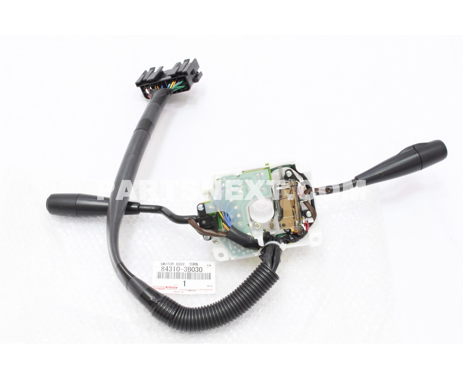 Toyota :: 84310-3B030 SWITCH ASSY, TURN SIGNAL