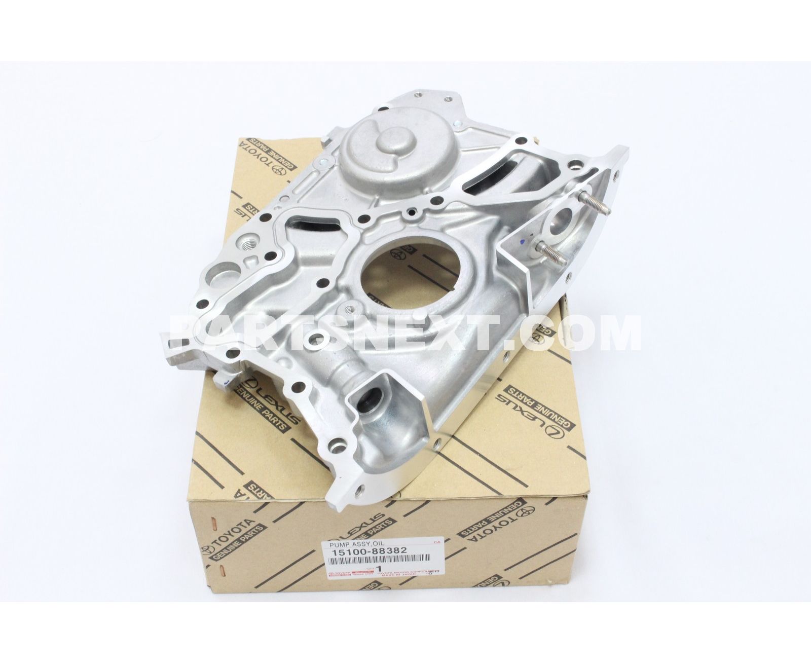 Toyota :: 15100-88382 PUMP ASSY, OIL