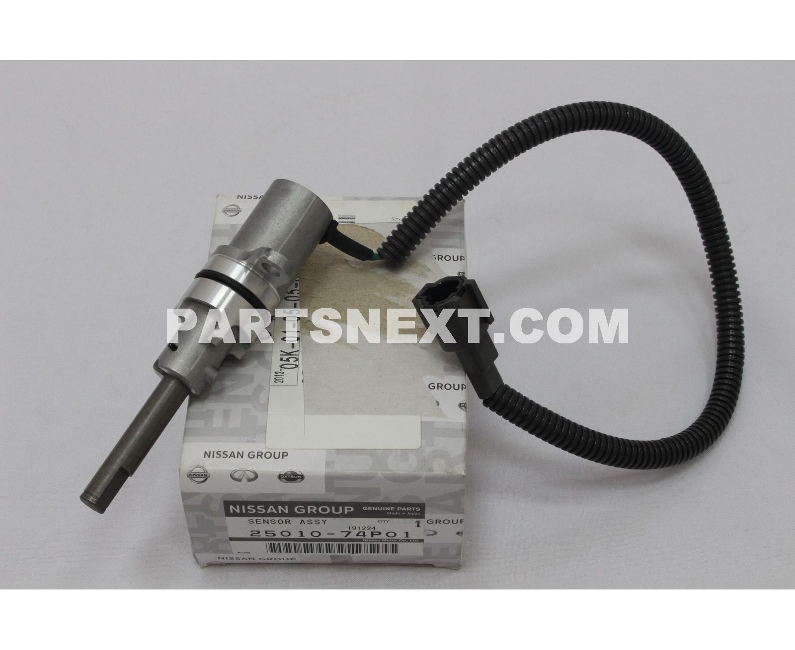 Nissan :: 25010-74P01 SENSOR ASSY-SPEED METER
