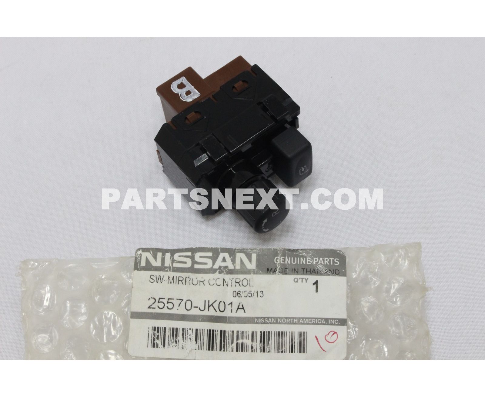 Nissan :: 25570-JK01A SWITCH ASSY-MIRROR CONTROL
