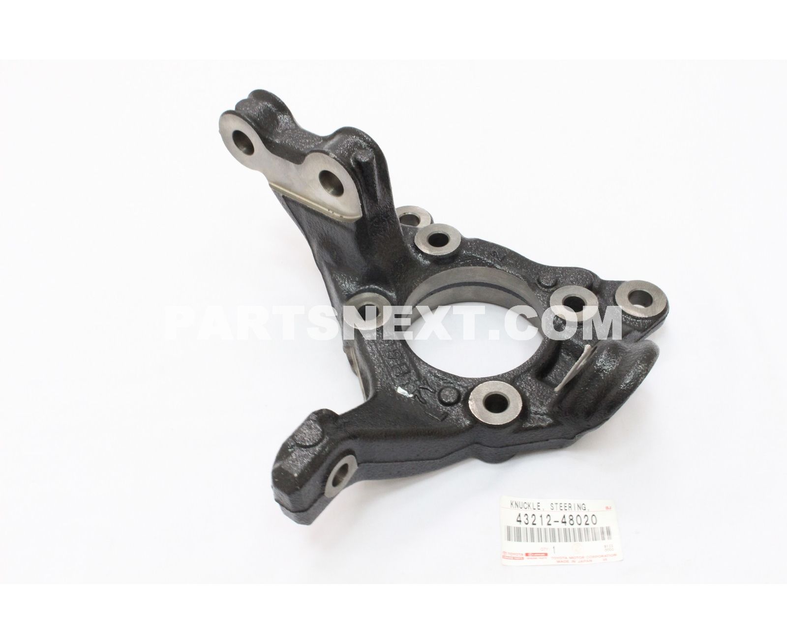 Toyota :: 43212-48020 KNUCKLE, STEERING