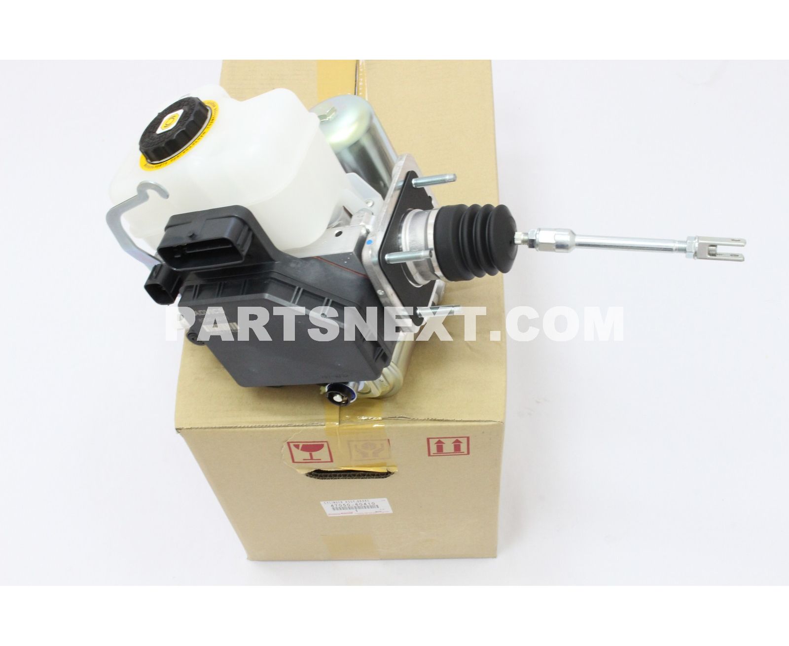 Toyota :: 47050-60410 BRAKE BOOSTER ASSY, W/MASTER CYLINDER