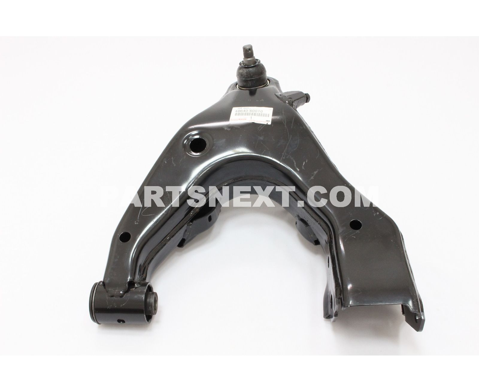 Toyota :: 48640-60010 ARM ASSY, FRONT SUSPENSION LOWER, LH