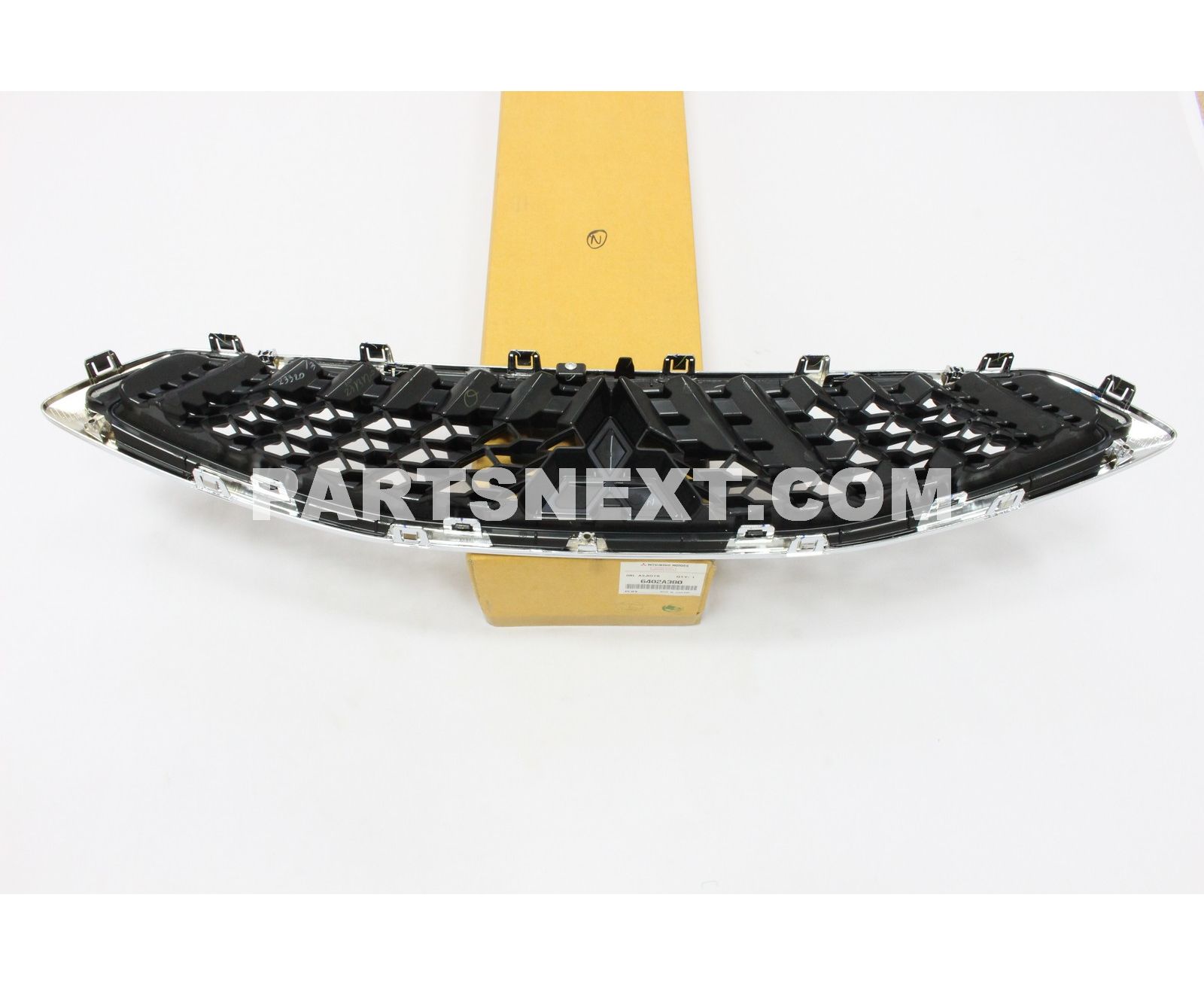 Mitsubishi :: 6402A380 GRILLE ASSY,RADIATOR