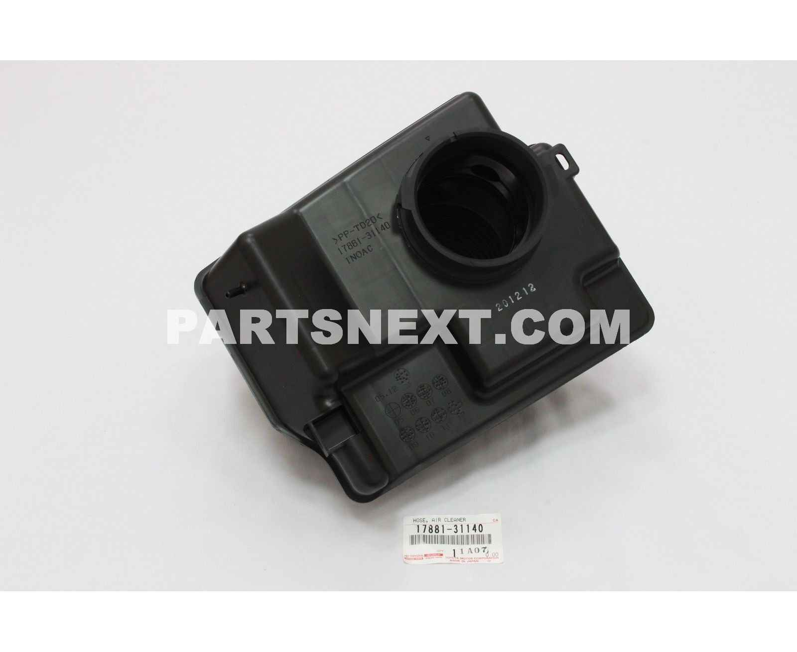 Toyota :: 17881-31140 HOSE, AIR CLEANER, NO.1