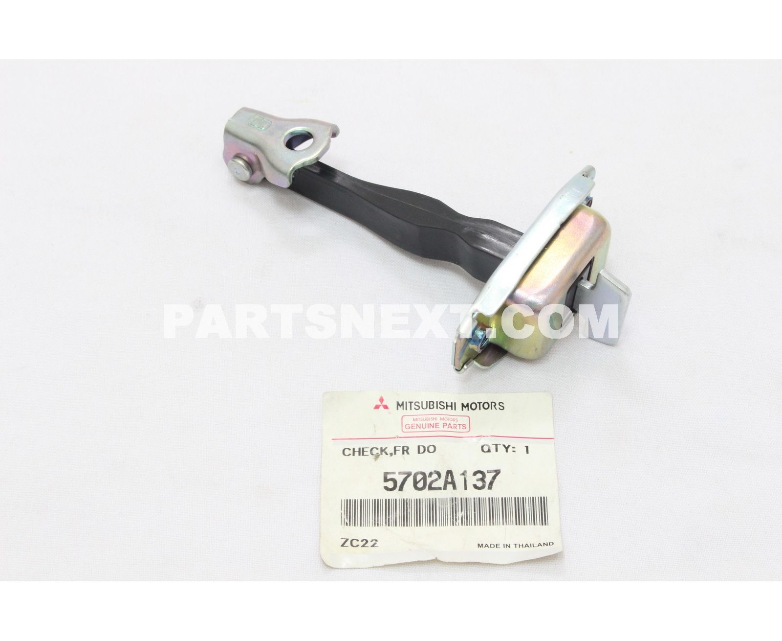 Mitsubishi :: 5702A137 CHECK,FR DOOR
