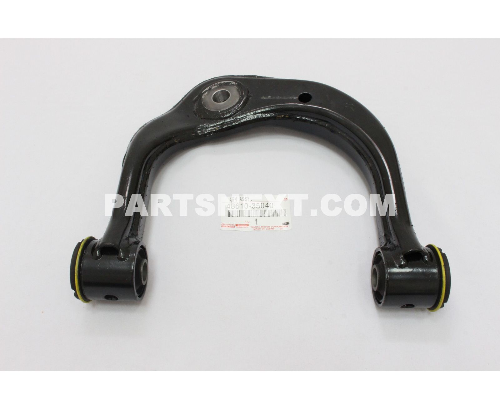 Toyota :: 48610-35040 ARM ASSY, FRONT SUSPENSION UPPER, RH