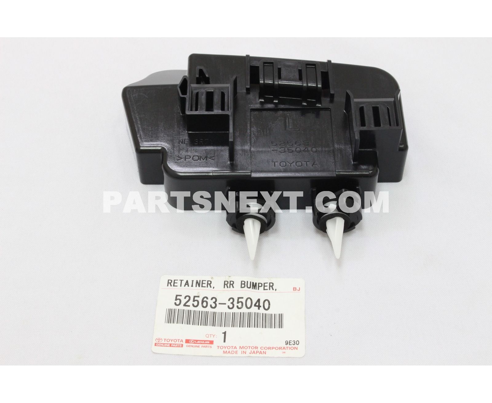 Toyota :: 52563-35040 RETAINER, REAR BUMPER, UPPER LH