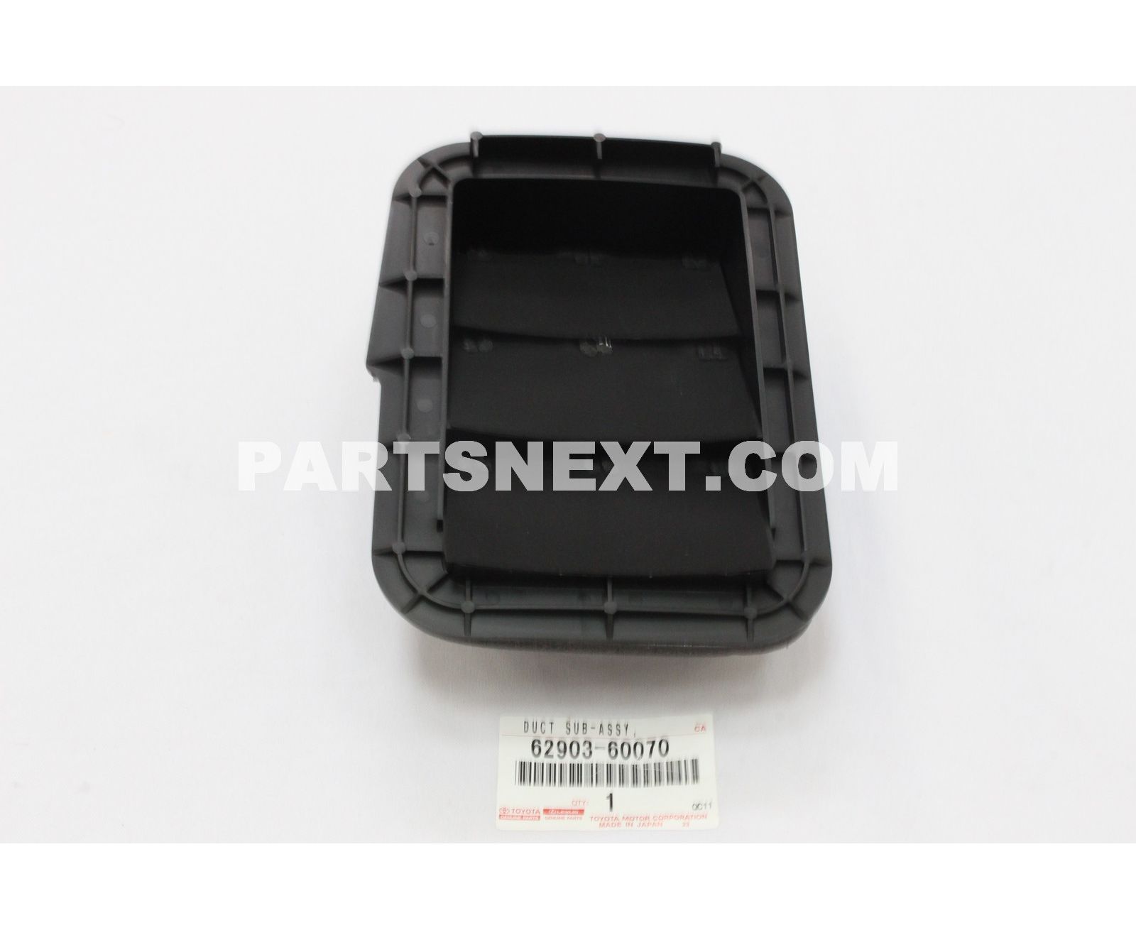 Toyota :: 62903-60070 DUCT ASSY, QUARTER VENT, RH/LH