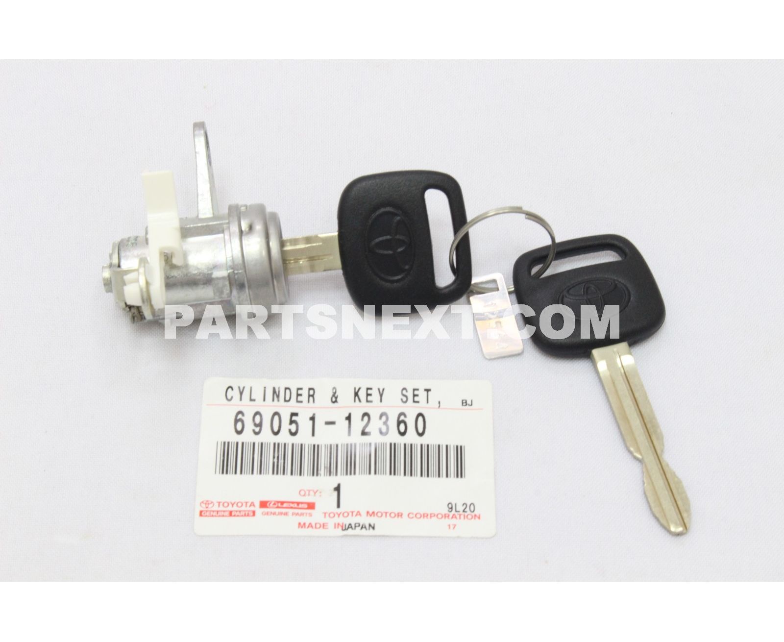 Toyota :: 69051-12360 CYLINDER & KEY SET, DOOR LOCK, RH