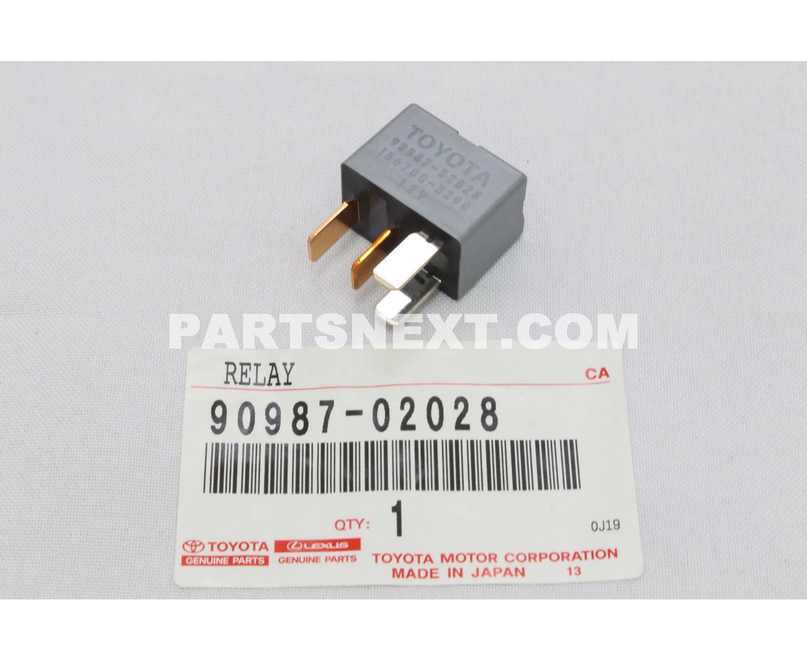 Toyota :: 90987-02028 RELAY