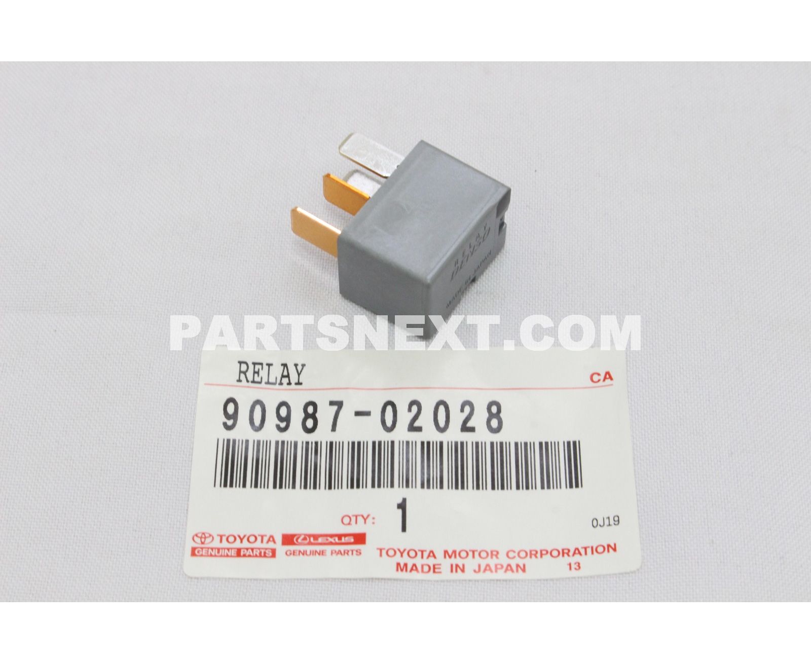 Toyota :: 90987-02028 RELAY