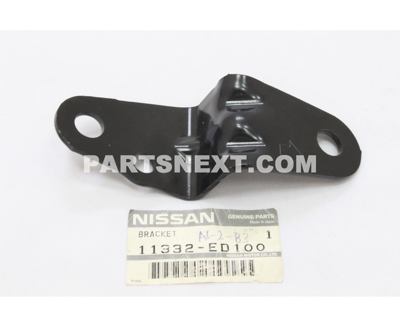 Nissan :: 11332-ED100 BRACKET-ENGINE MOUNTING,REAR
